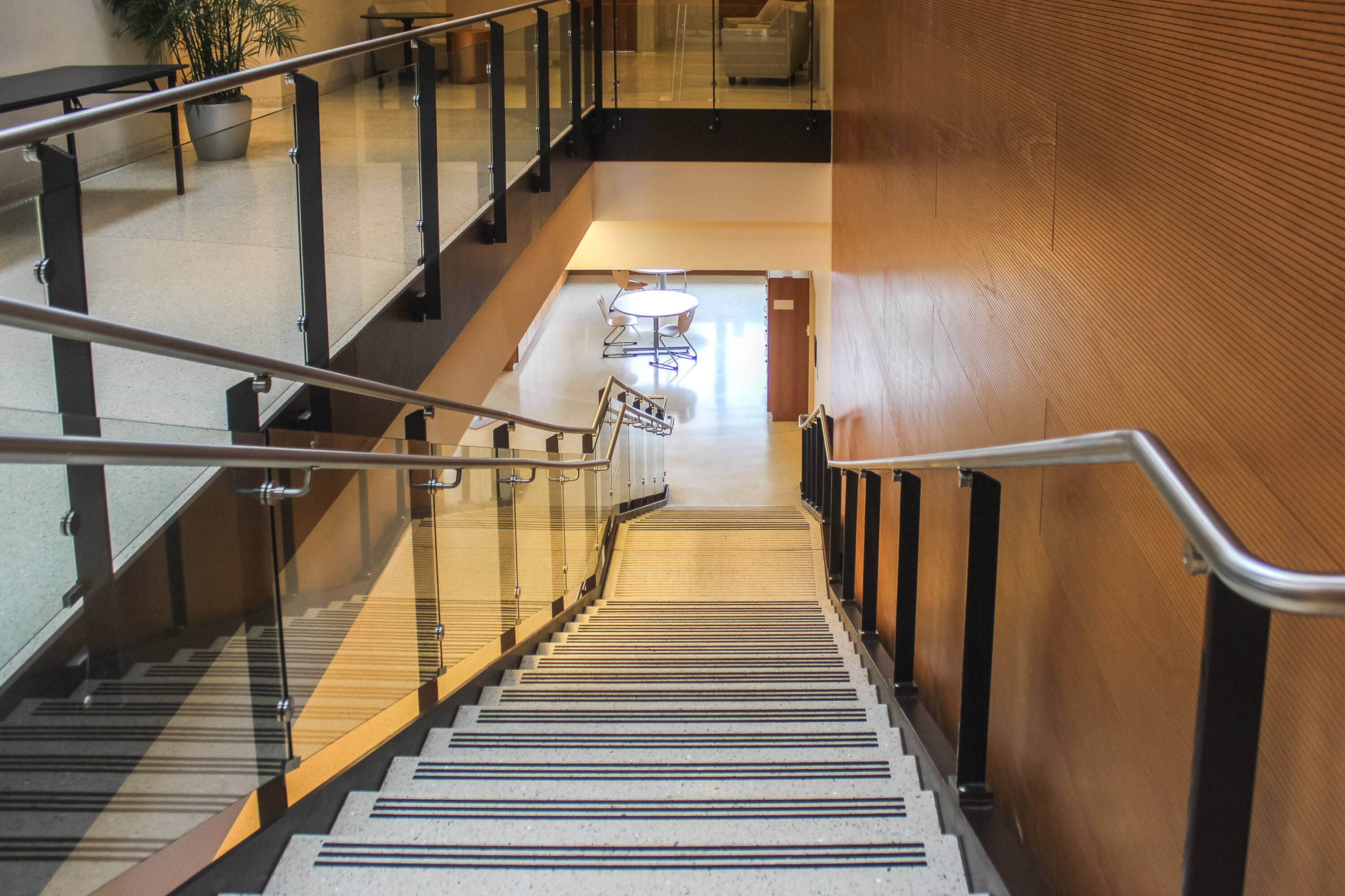 1407 E 60th St, Chicago, IL 60637 | Crexi.com