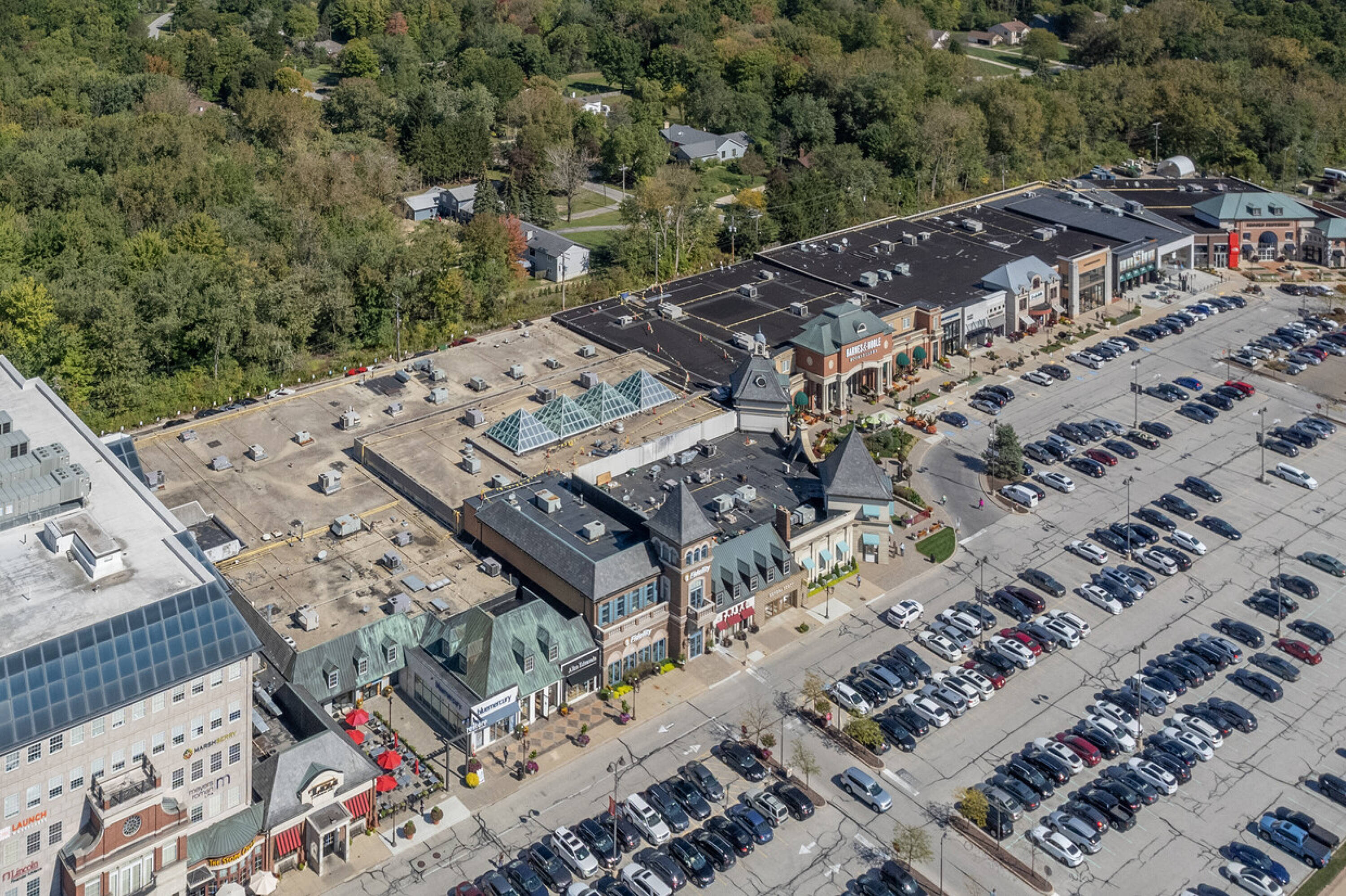 28601 Chagrin Blvd, Woodmere, OH 44122 | Crexi.com