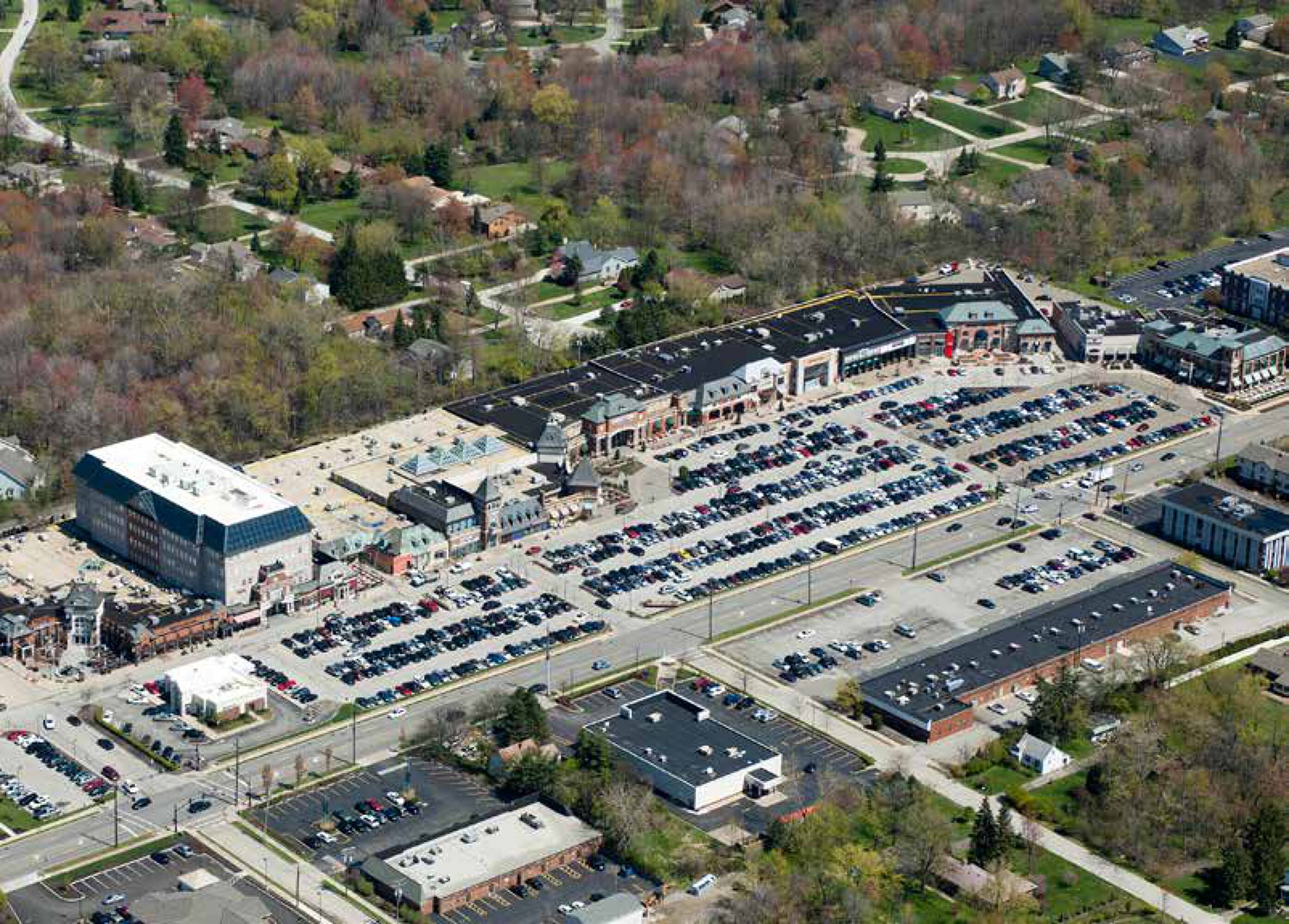 28601 Chagrin Blvd, Woodmere, OH 44122 | Crexi.com