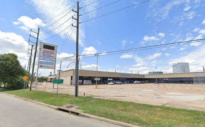 12515 North Fwy, Houston, TX 77060 | Crexi.com