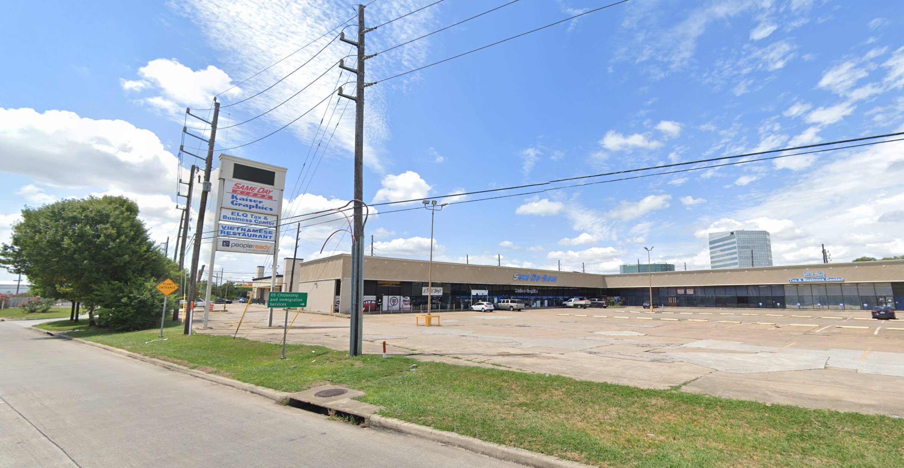 12515 North Fwy, Houston, TX 77060 | Crexi.com