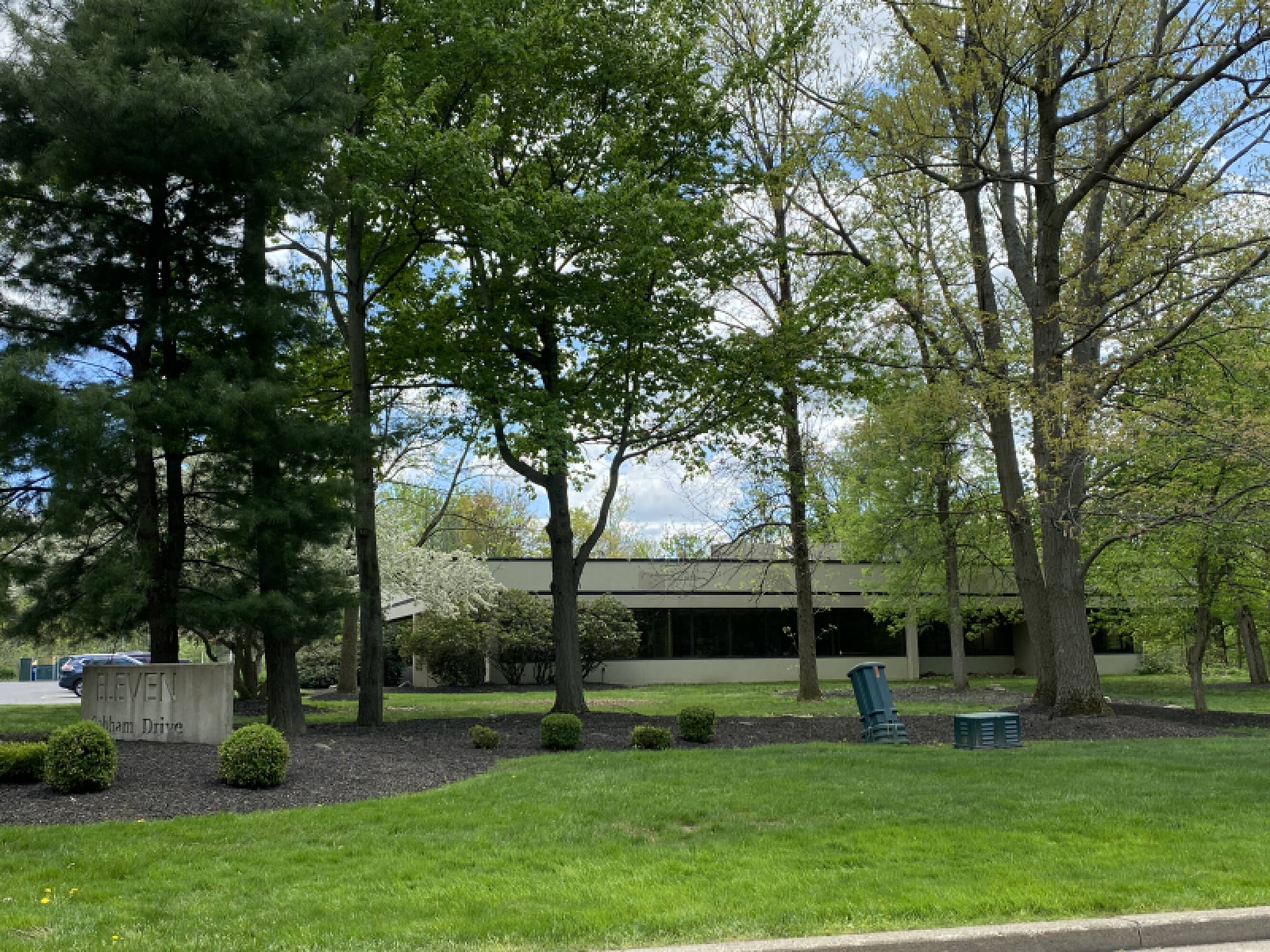 11 Cobham Dr, Orchard Park, NY 14127 | Crexi.com