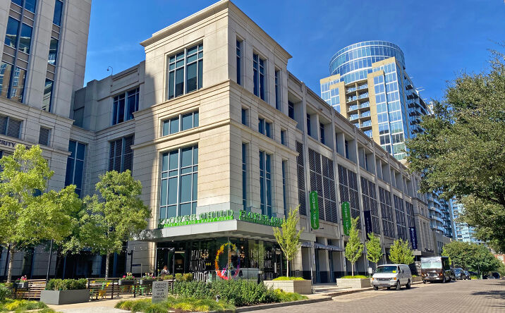 2601 Victory Park Ln, Dallas, TX 75219 - Retail Space for Lease ...