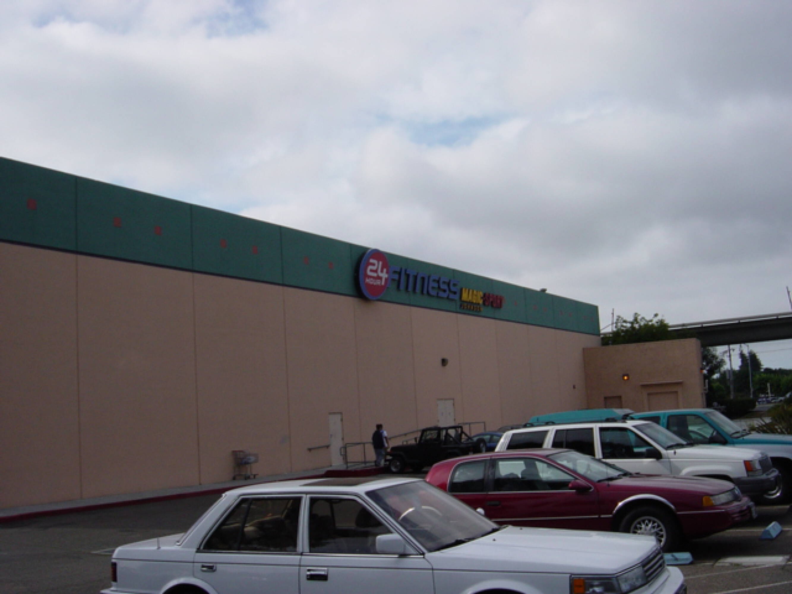 304 Bayfair Dr, San Leandro, CA 94578 | Crexi.com