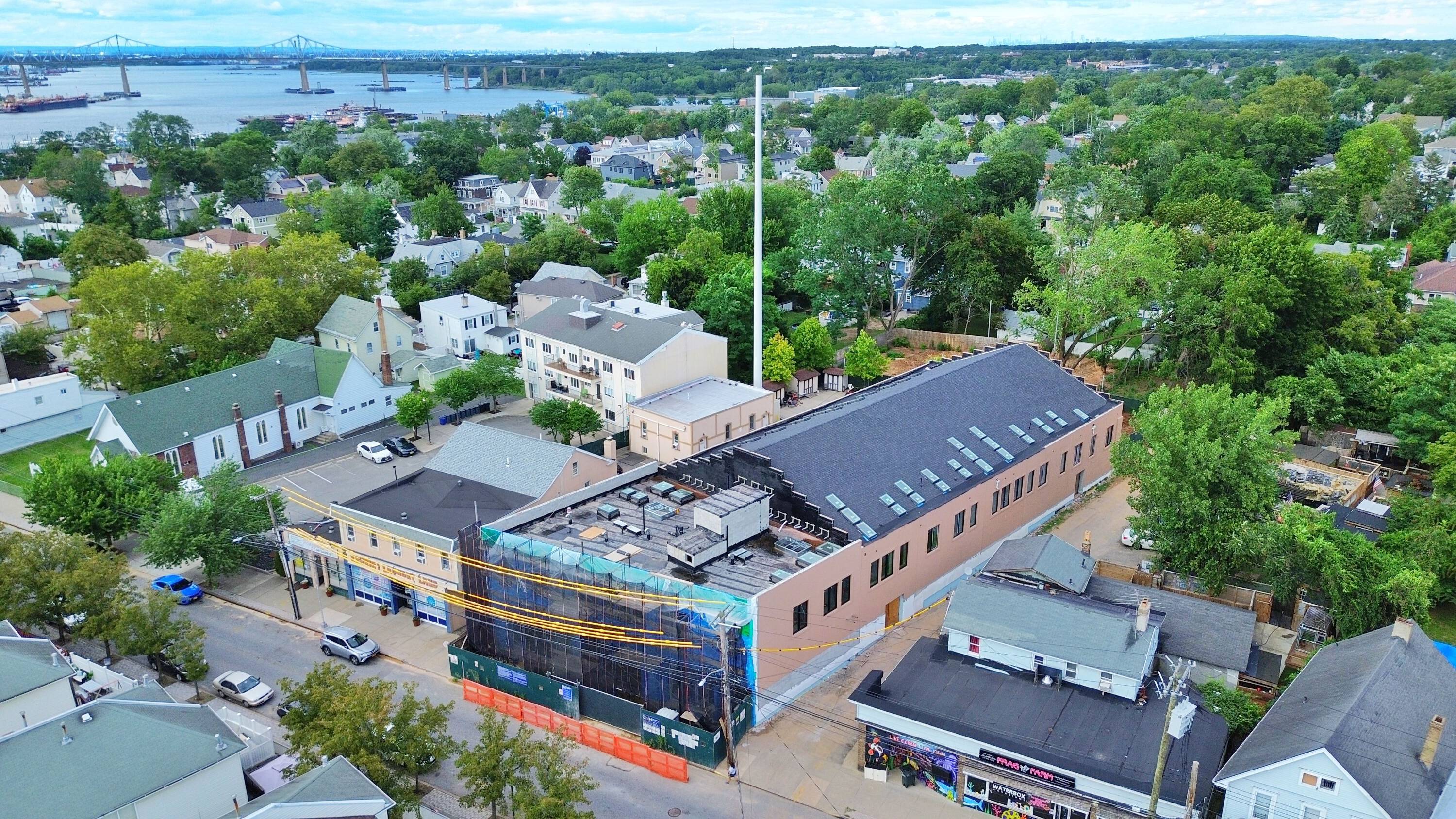 217 Main St, Staten Island, NY 10307 | Crexi.com