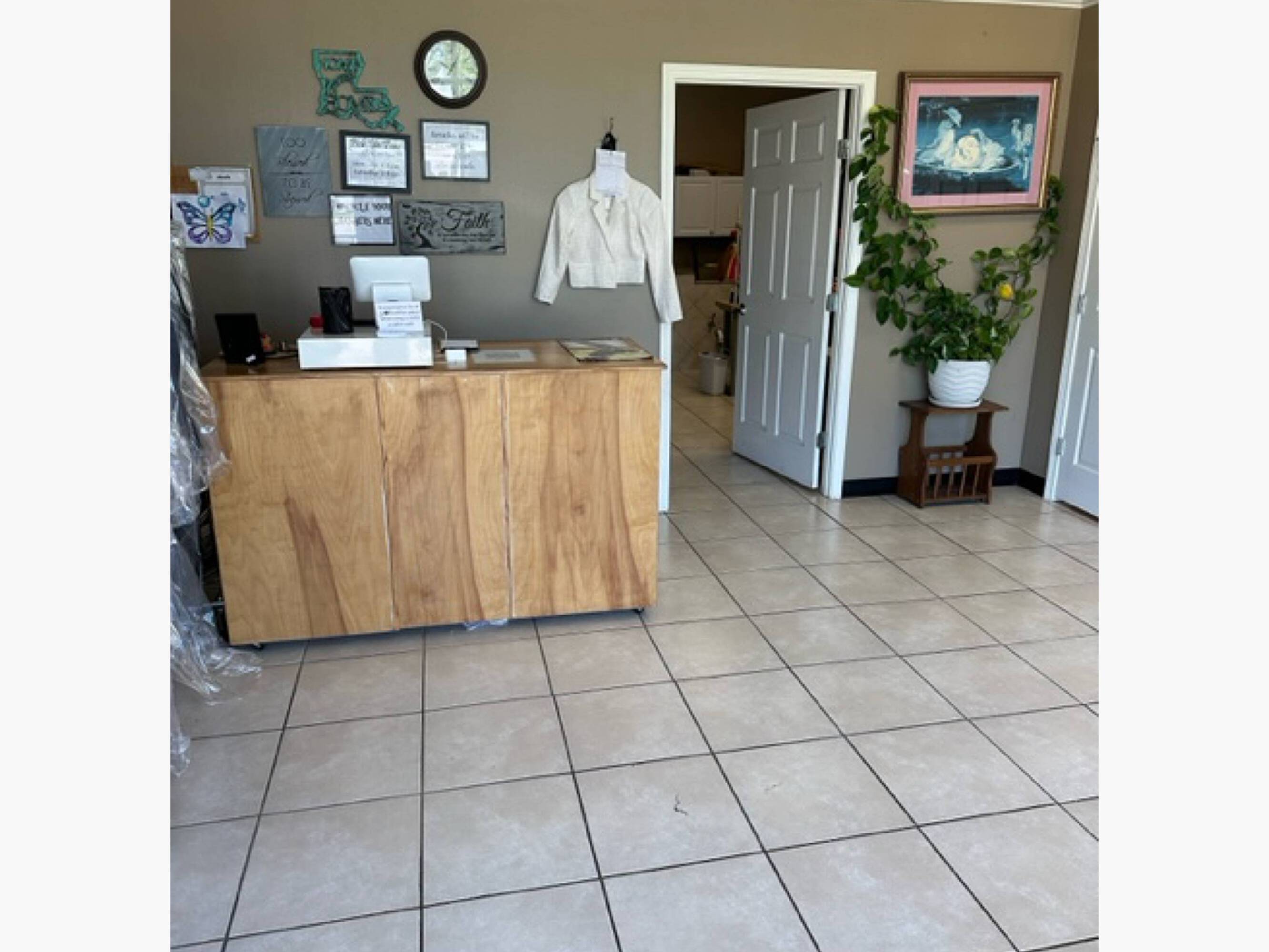 2186 Florida St, Mandeville, LA 70448 | Crexi.com