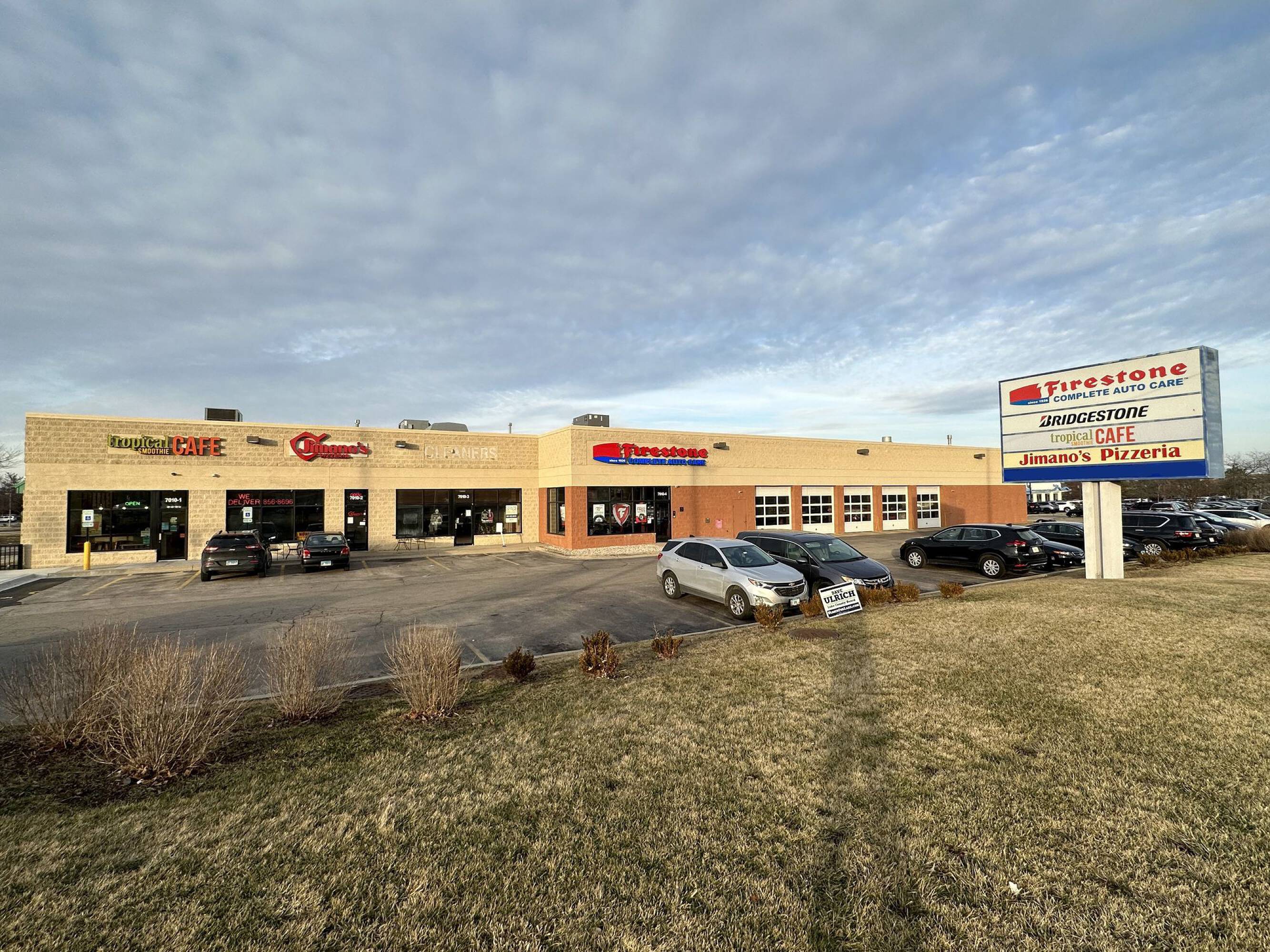 7010 Grand Ave, Gurnee, IL 60031 | Crexi.com