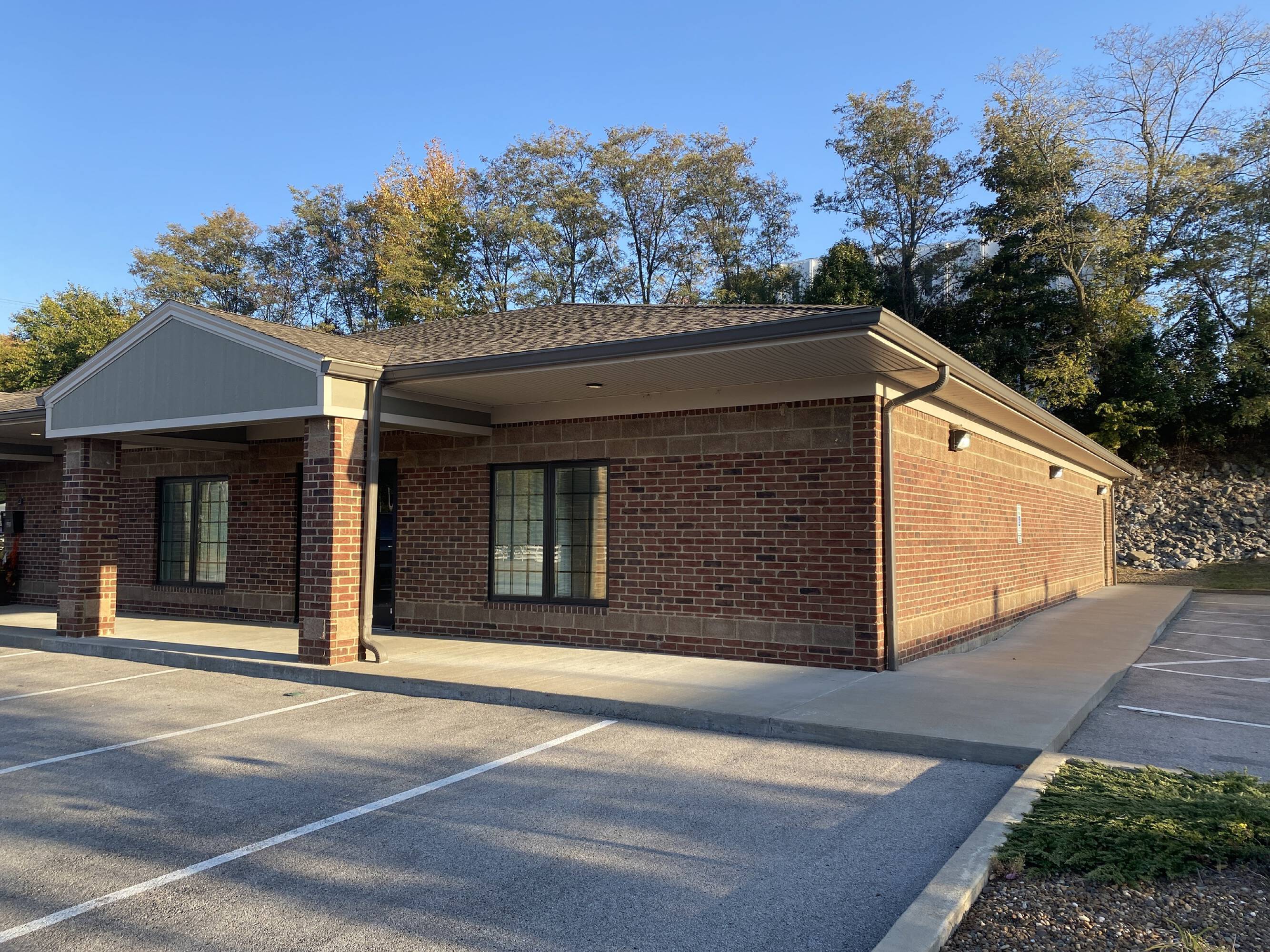 3480 New Hartford Rd, Owensboro, KY 42303 | Crexi.com