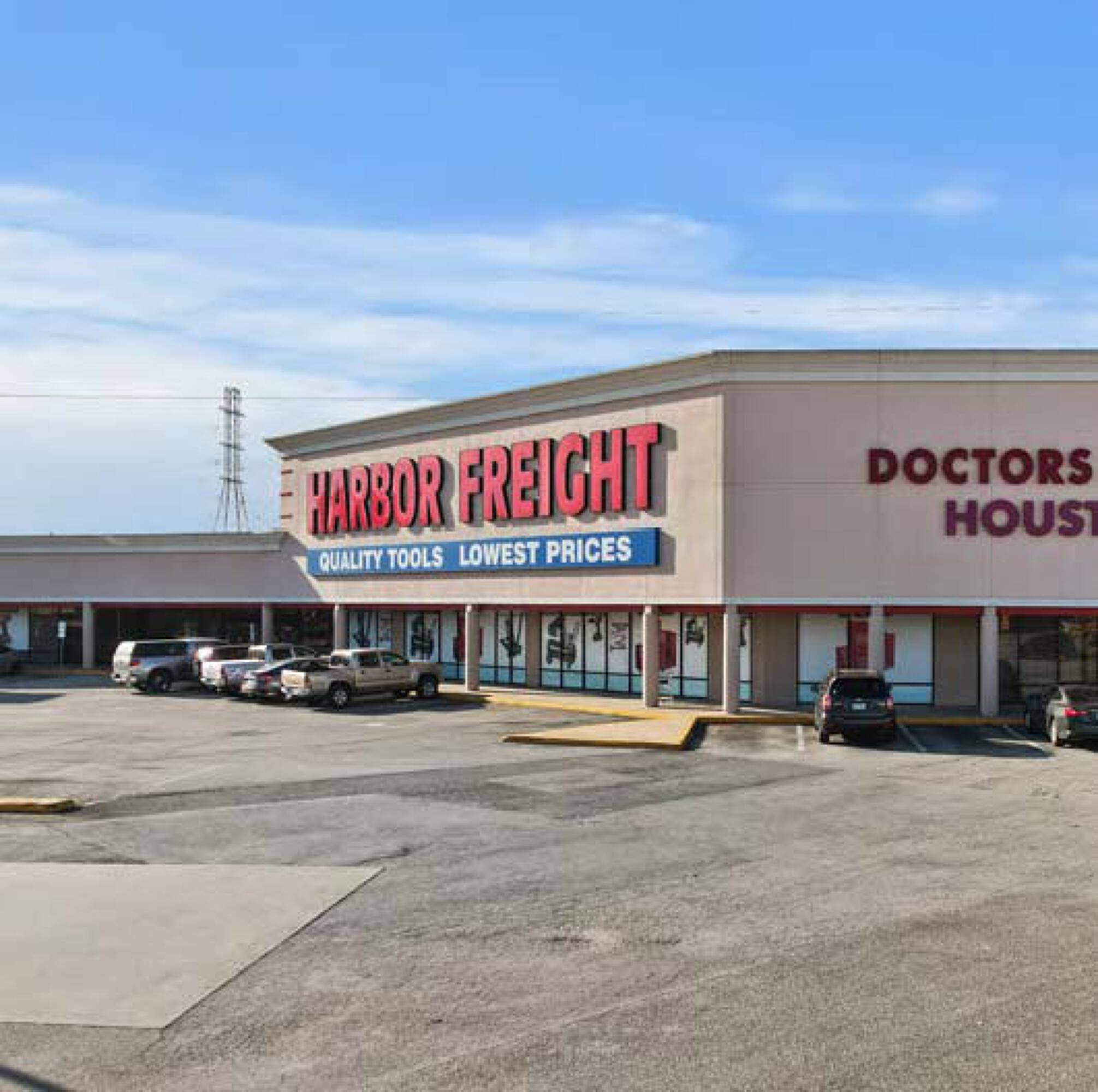 11077 Northwest Fwy, Houston, TX 77092 | Crexi.com