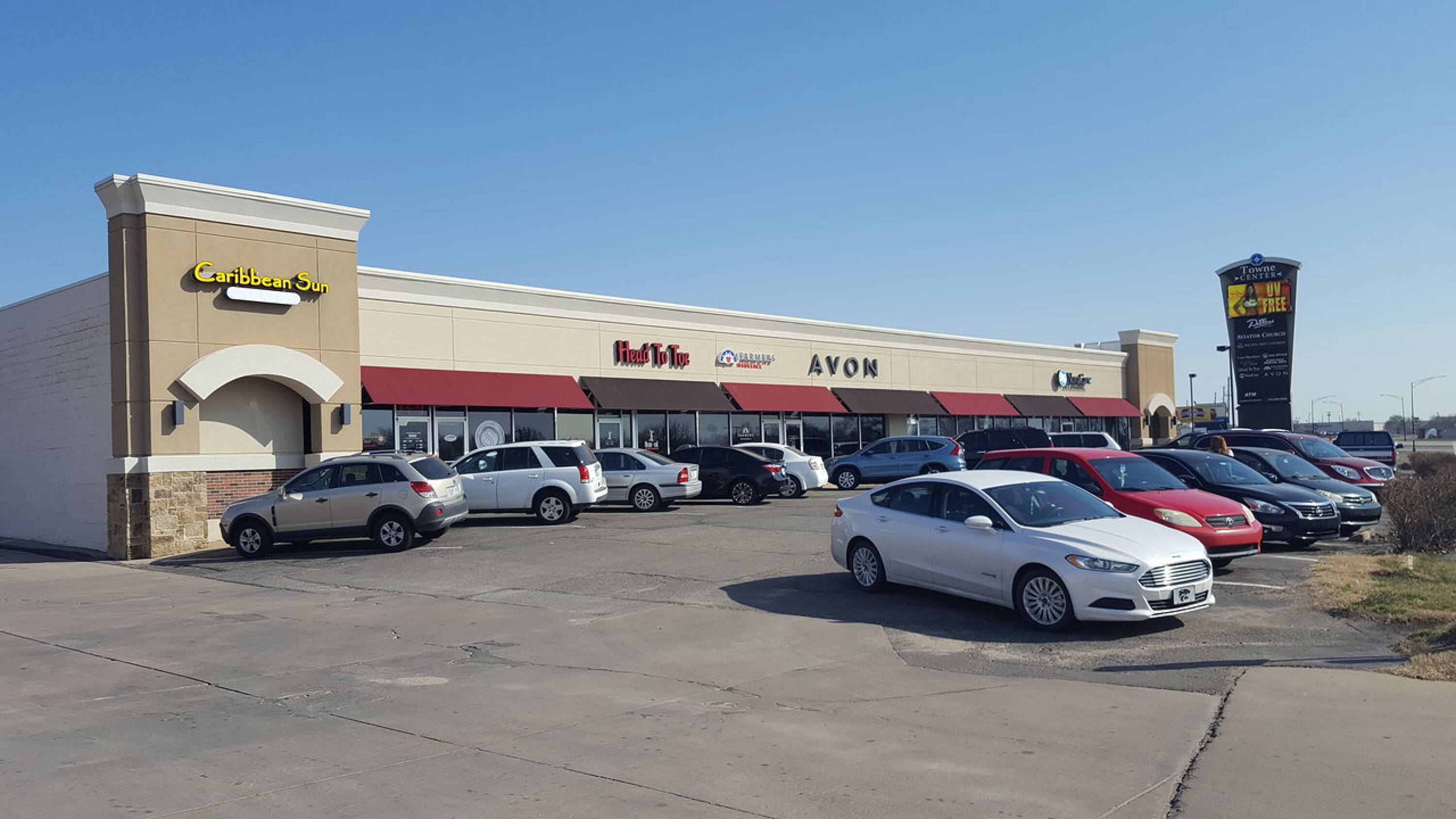 254 W Greenway St, Derby, KS 67037 | Crexi.com