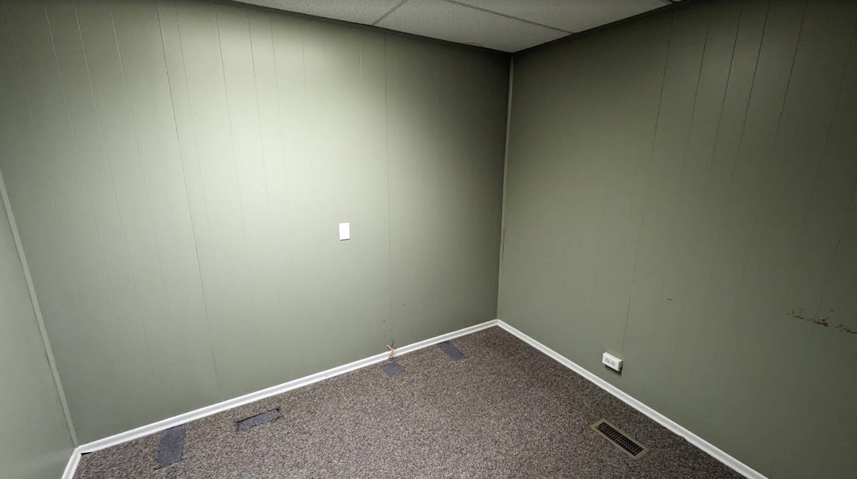 108 N Center St, Bremen, IN 46506 | Crexi.com