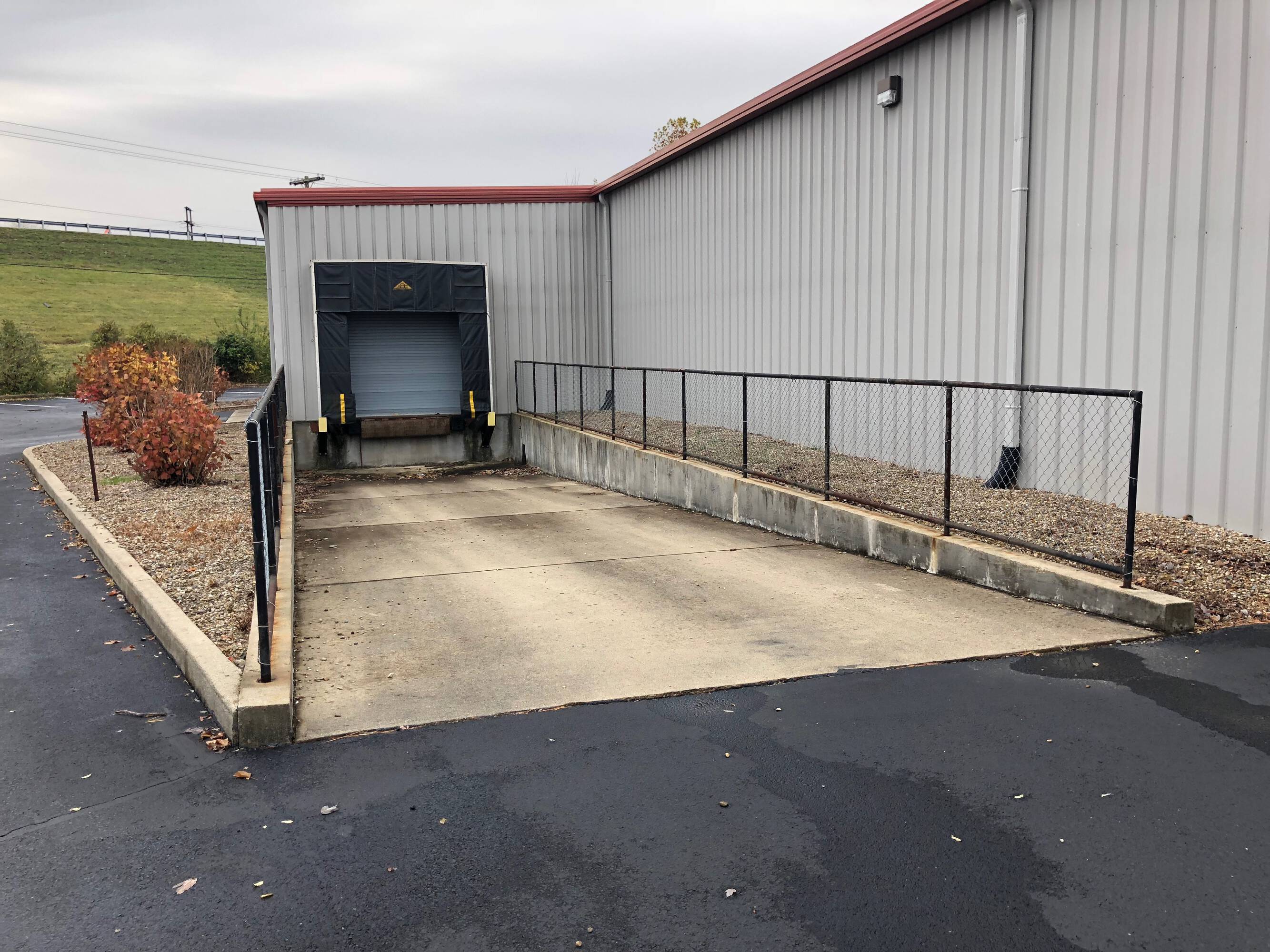 2405 W INDUSTRIAL PARK DR Bloomington IN 47404-2601 APN ...