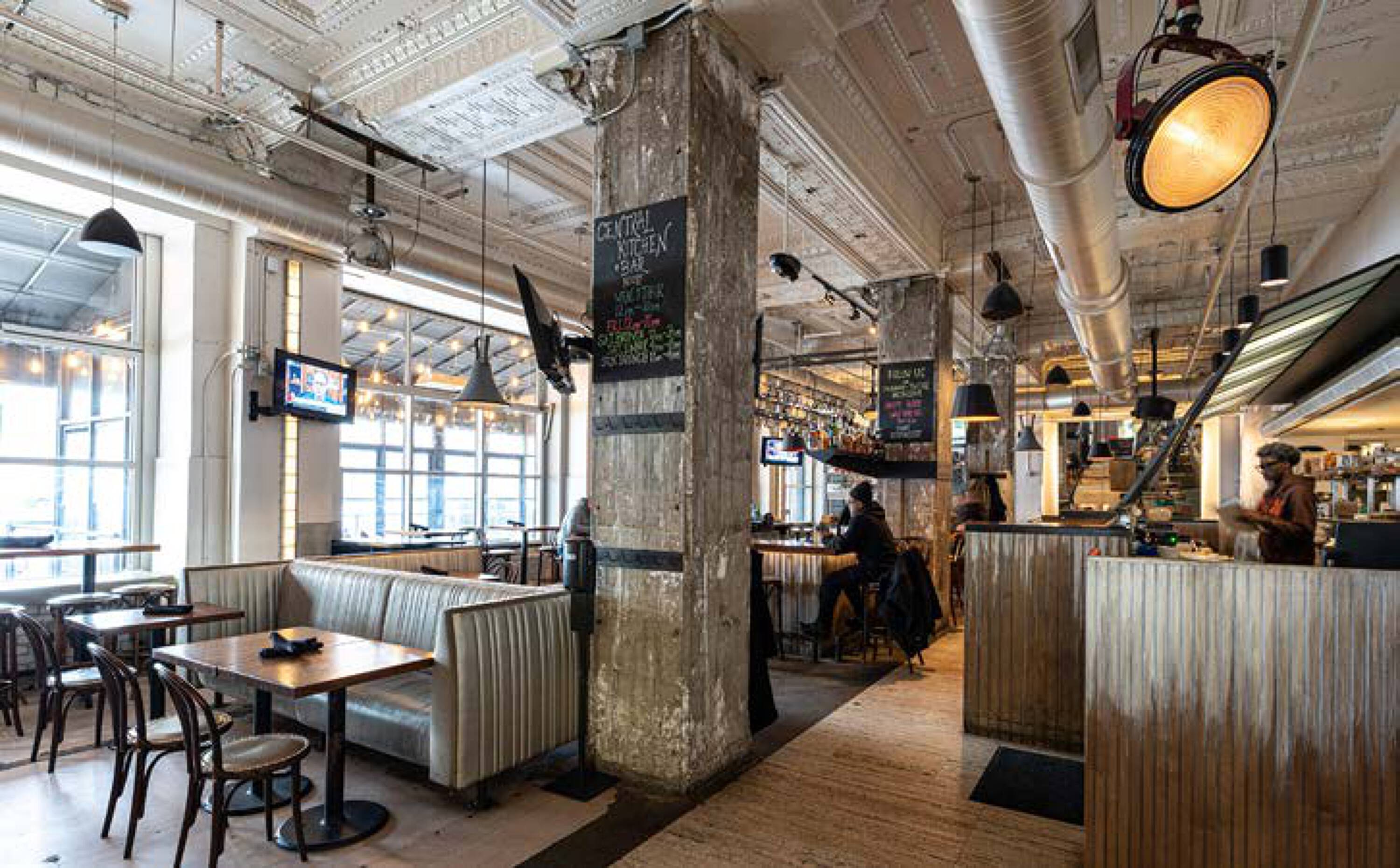 660 Woodward Ave, Detroit, MI 48226 | Crexi.com