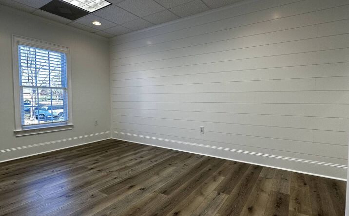 290 S Main St, Alpharetta, GA 30009 | Crexi.com