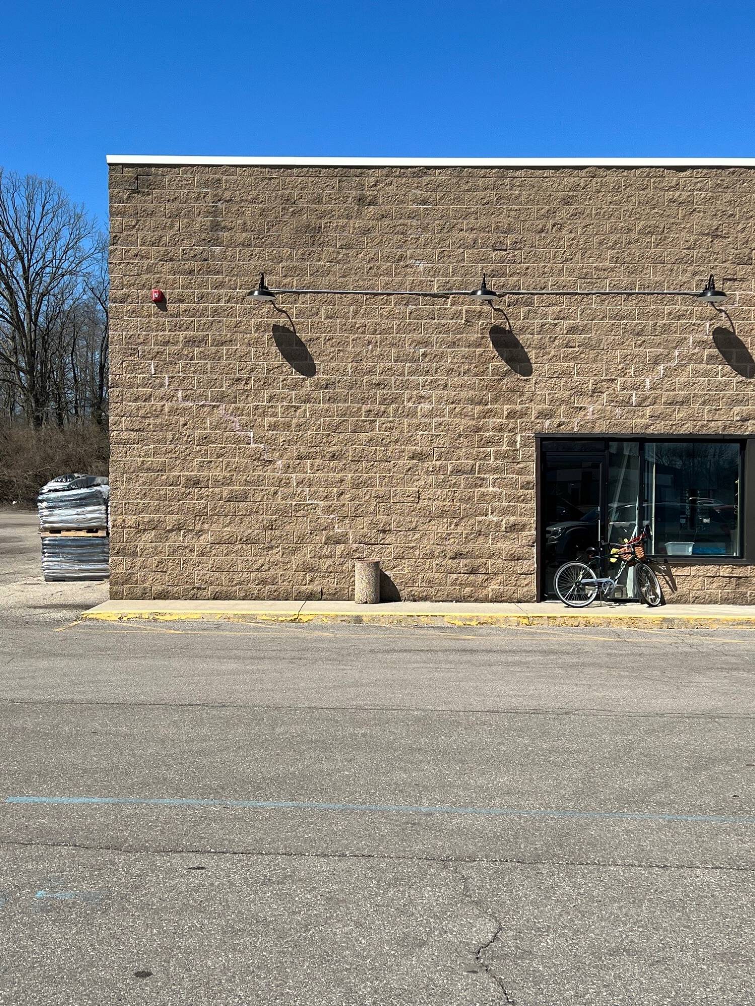 2829 W Carleton Rd, Hillsdale, MI 49242 | Crexi.com