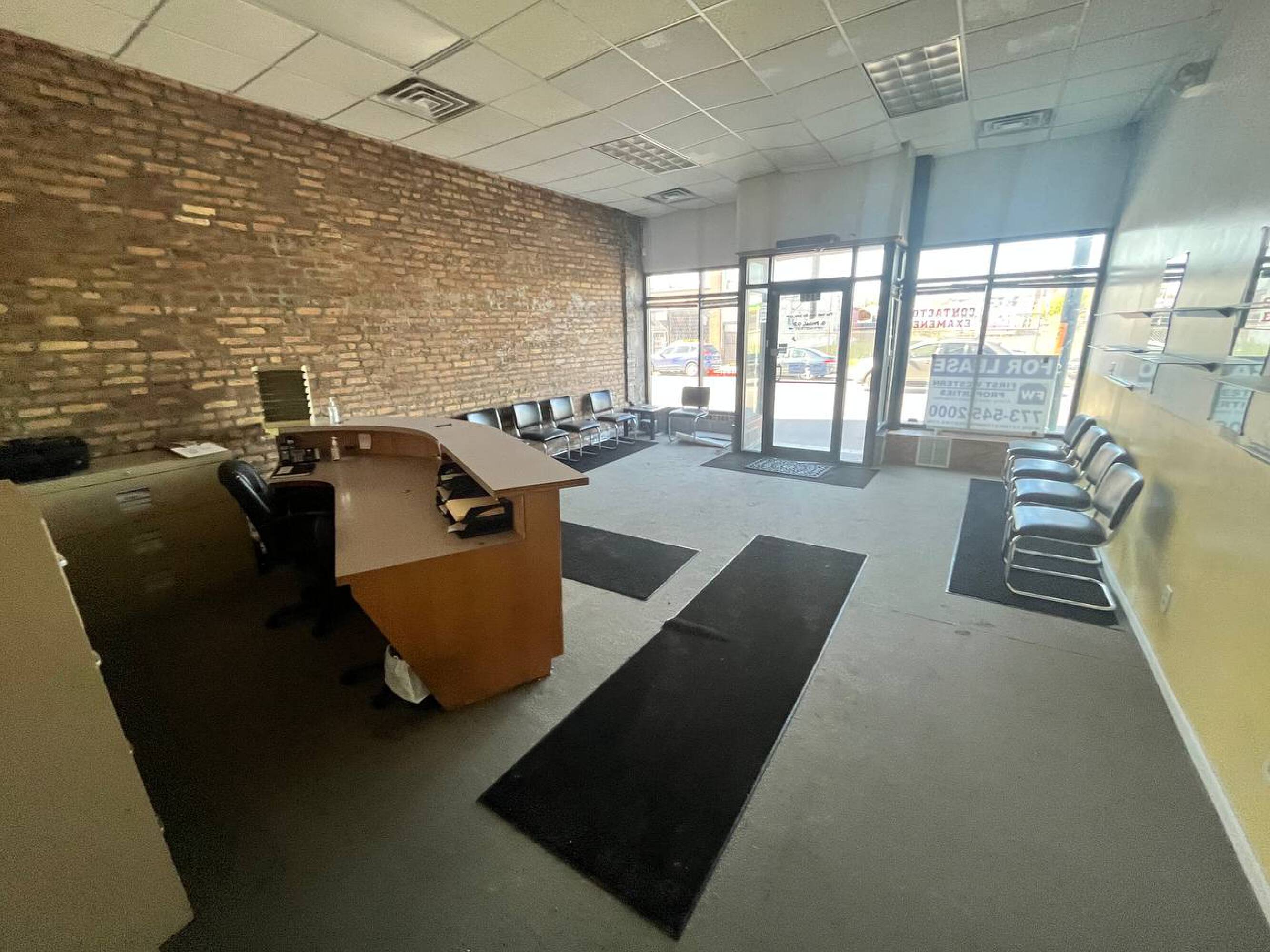 3215 W CERMAK RD Chicago IL 60623-3302 APN: 16-26-207-005-0000 | Crexi.com