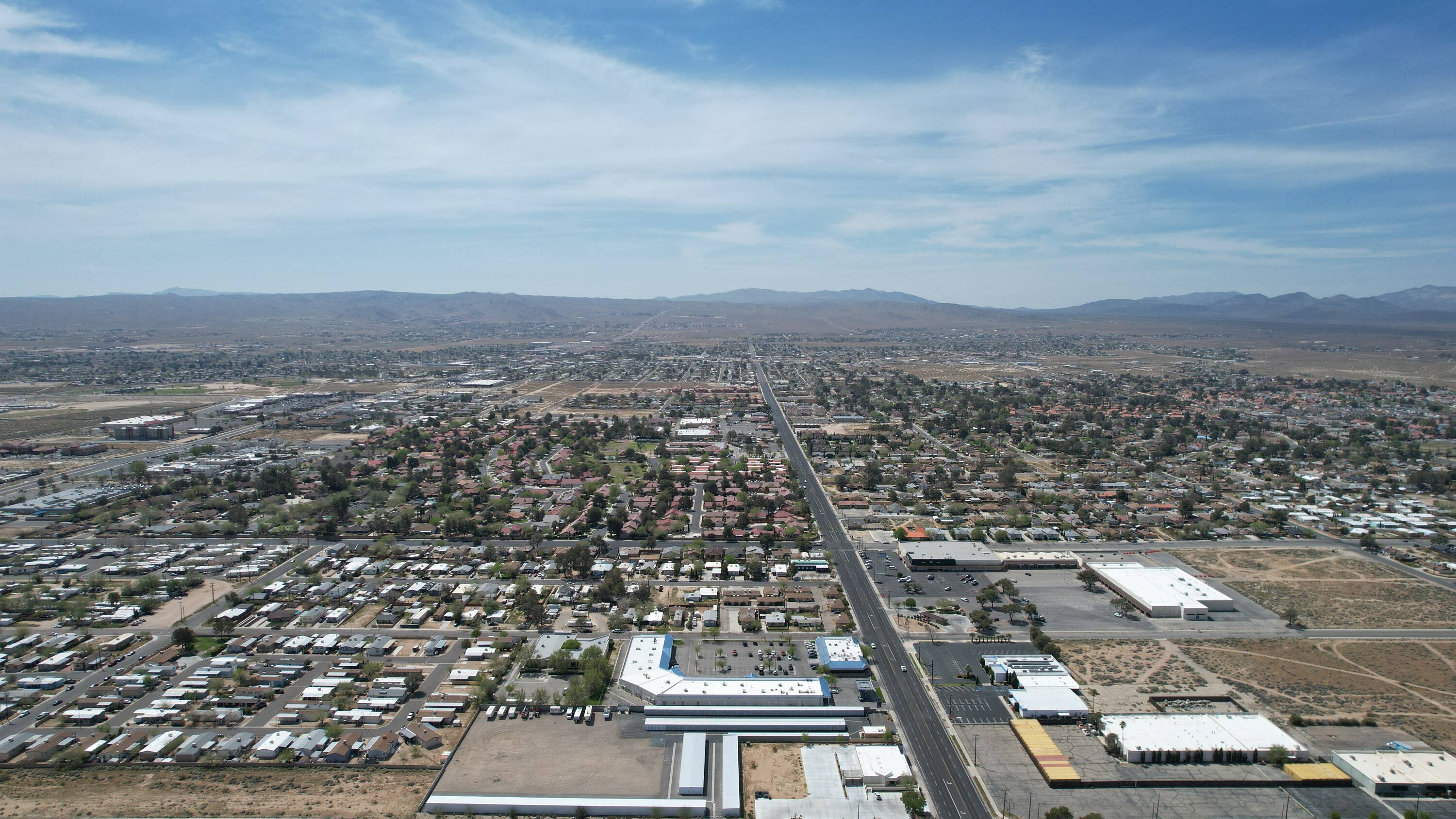 1400 N NORMA ST Ridgecrest CA 93555-2575 APN: 419-020-41 | Crexi.com