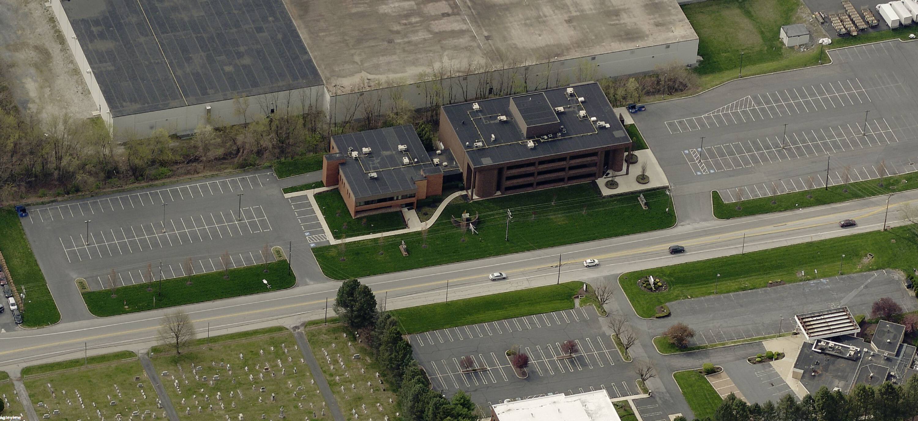 4660 E TRINDLE ROAD Hampden Township PA 17011-5605 APN: 10-22-0529 ...