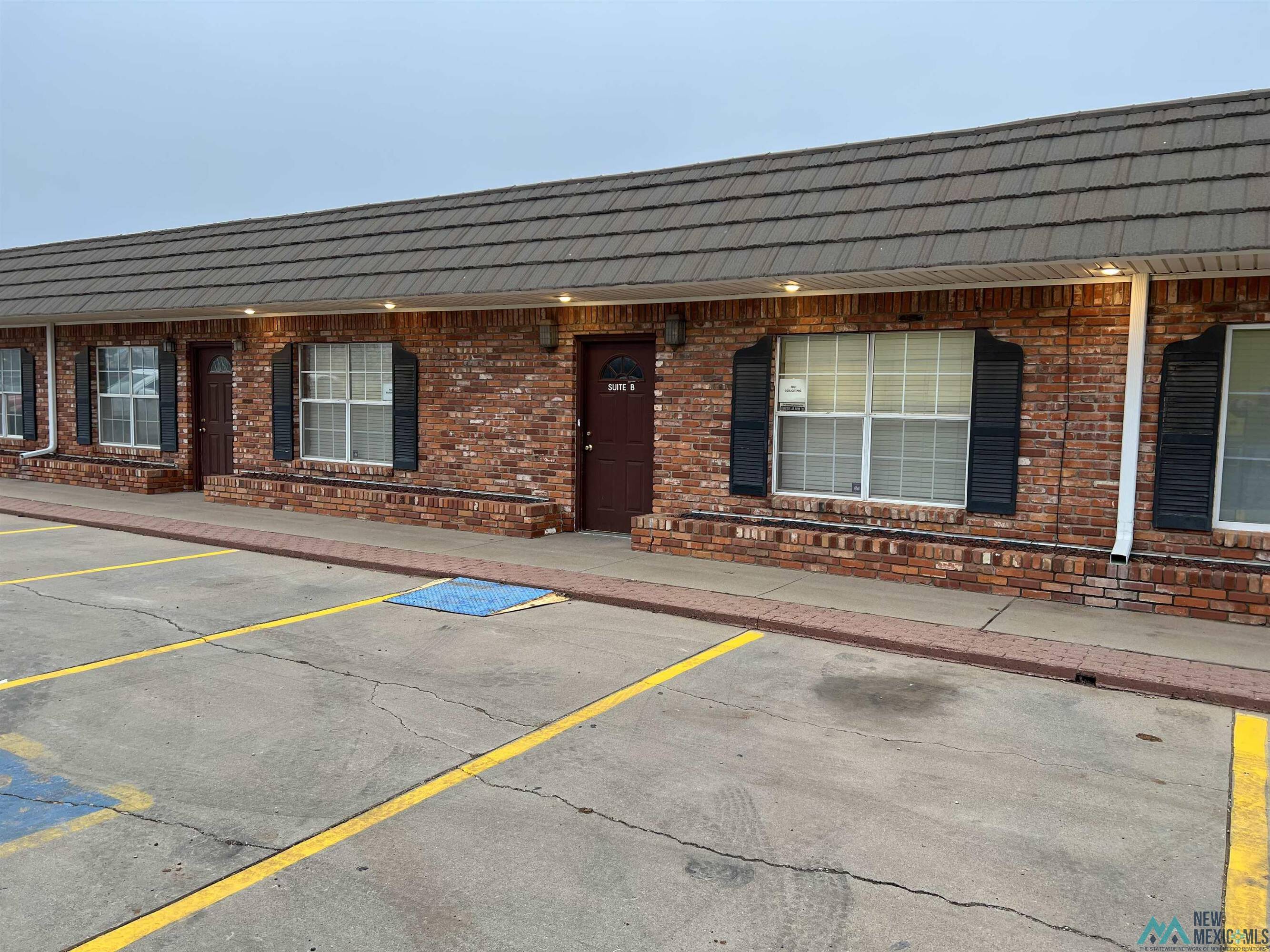 809 Parkland Dr, Clovis, NM 88101 | Crexi.com