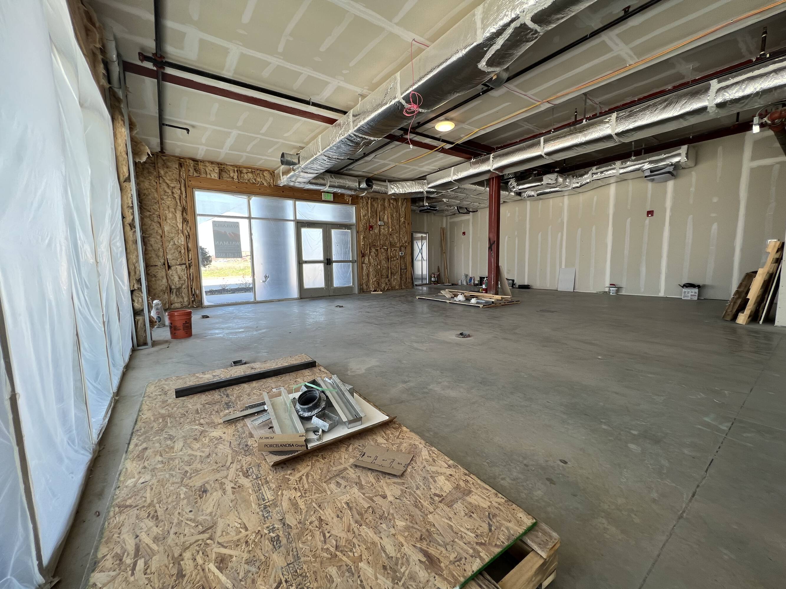 219 S Gateway Pl, Jenks, OK 74037 | Crexi.com