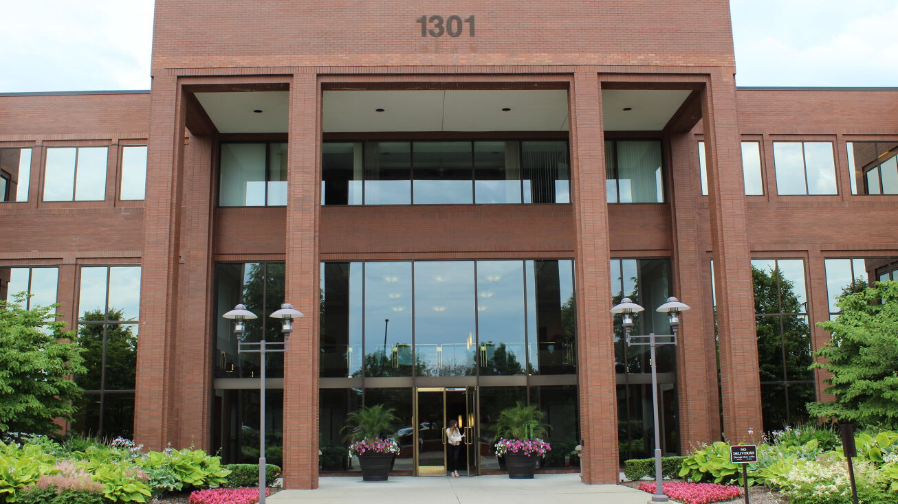 1301 W Long Lake Rd, Troy, MI 48098 - Office Space for Lease - Long ...