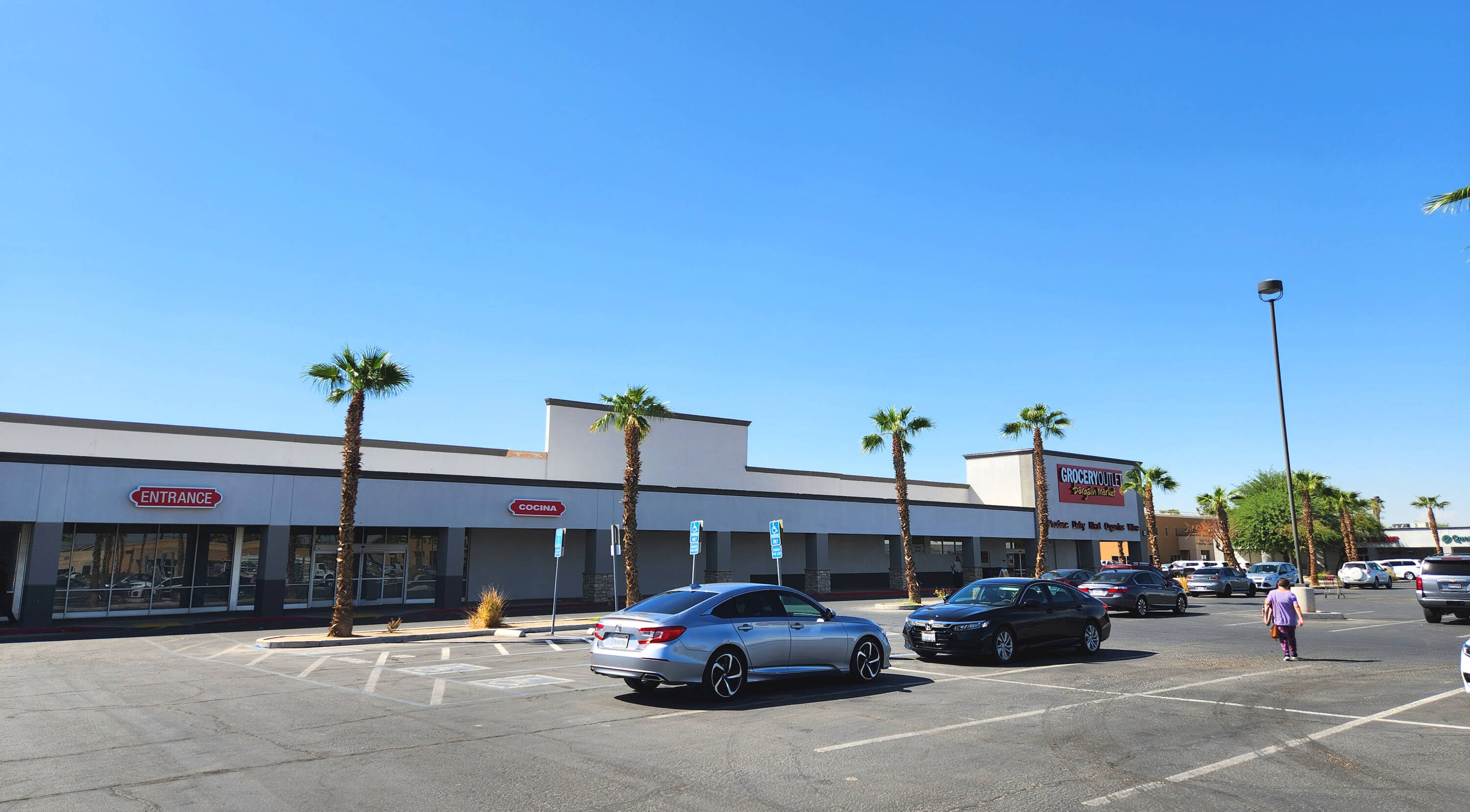 1501 W MAIN ST El Centro CA 92243-2211 APN: 052-070-075 | Crexi.com