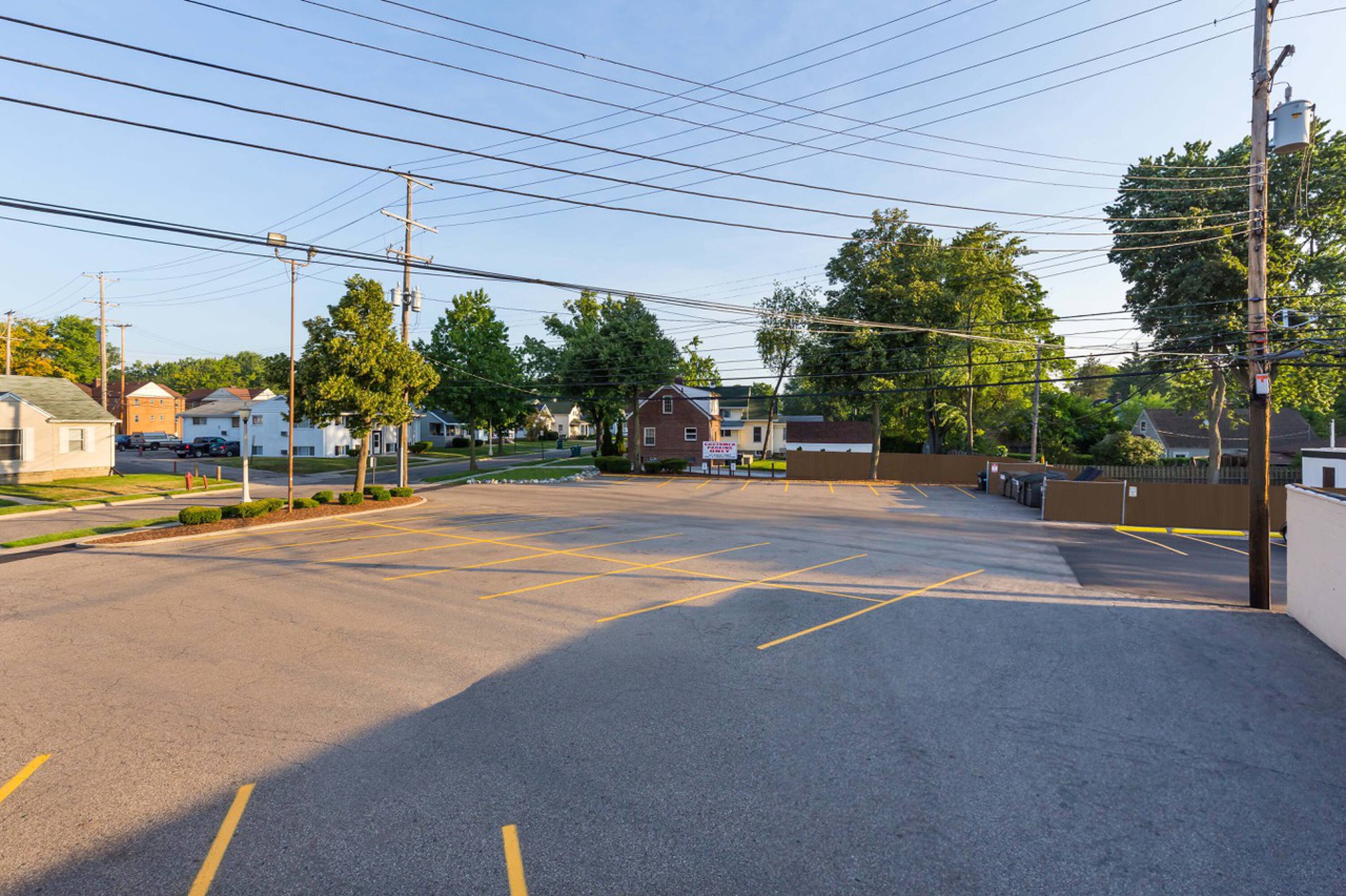 1105.5 East Grand River Ave, East Lansing, MI 48823 | Crexi.com