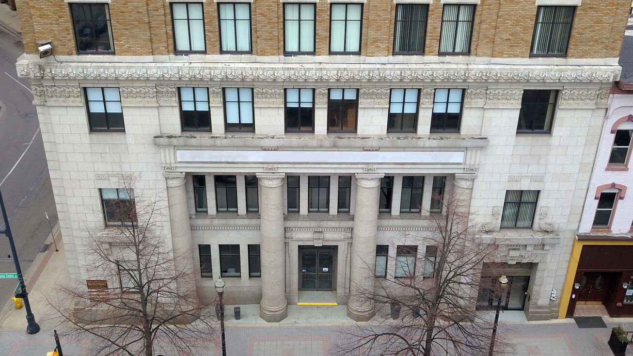 60 Monroe Center St NW, Grand Rapids, MI 49503 - Office Space for Lease