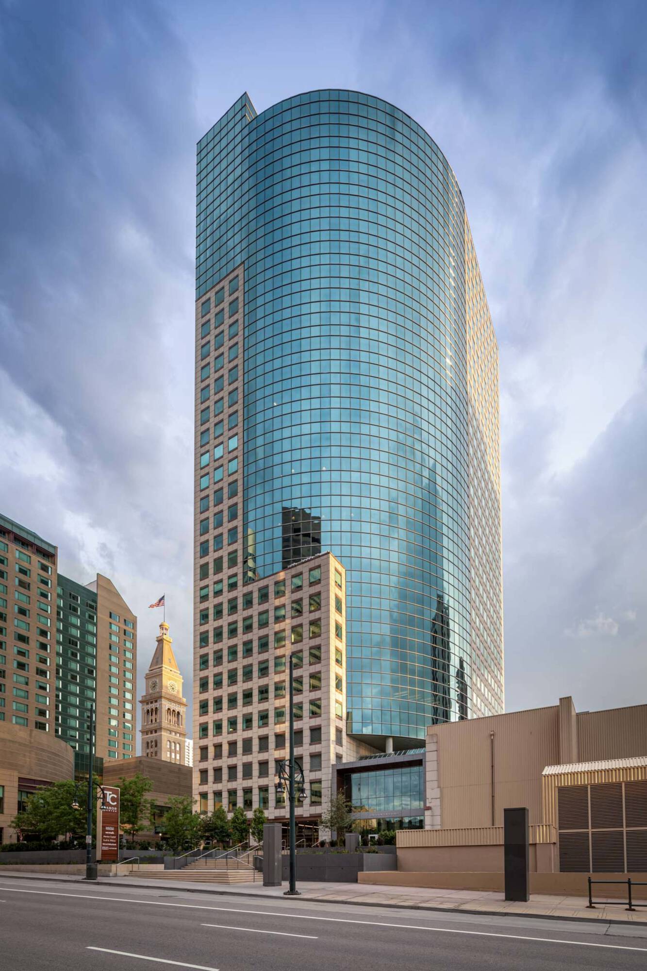 1875 Lawrence St, Denver, CO 80202 | Crexi.com