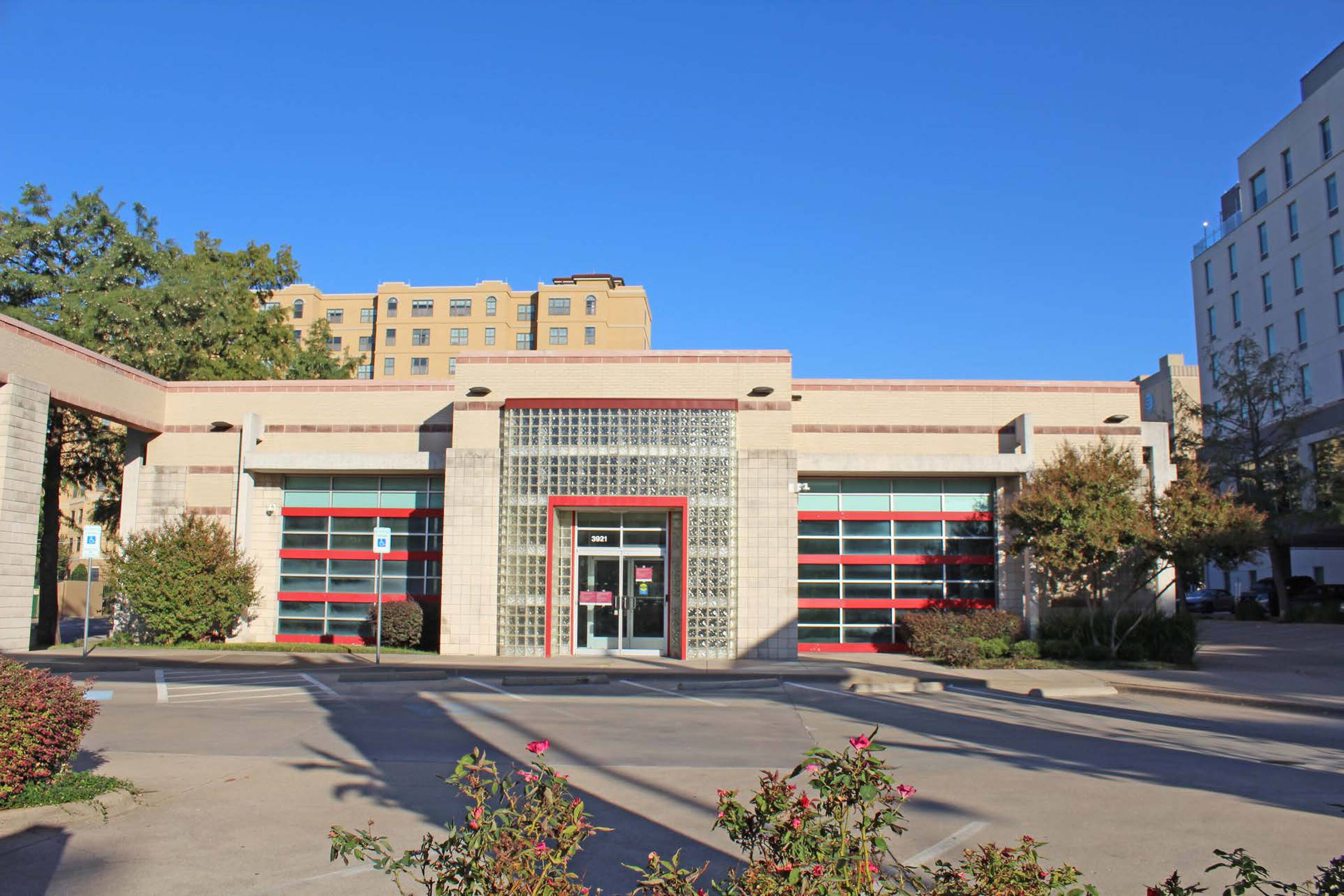 3921 Gaston Ave, Dallas, TX 75246 | Crexi.com