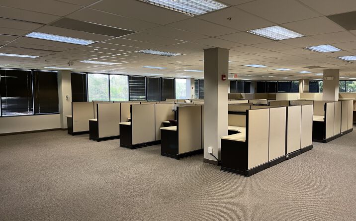 100 E Campus View Blvd, Columbus, OH 43235 | Crexi.com