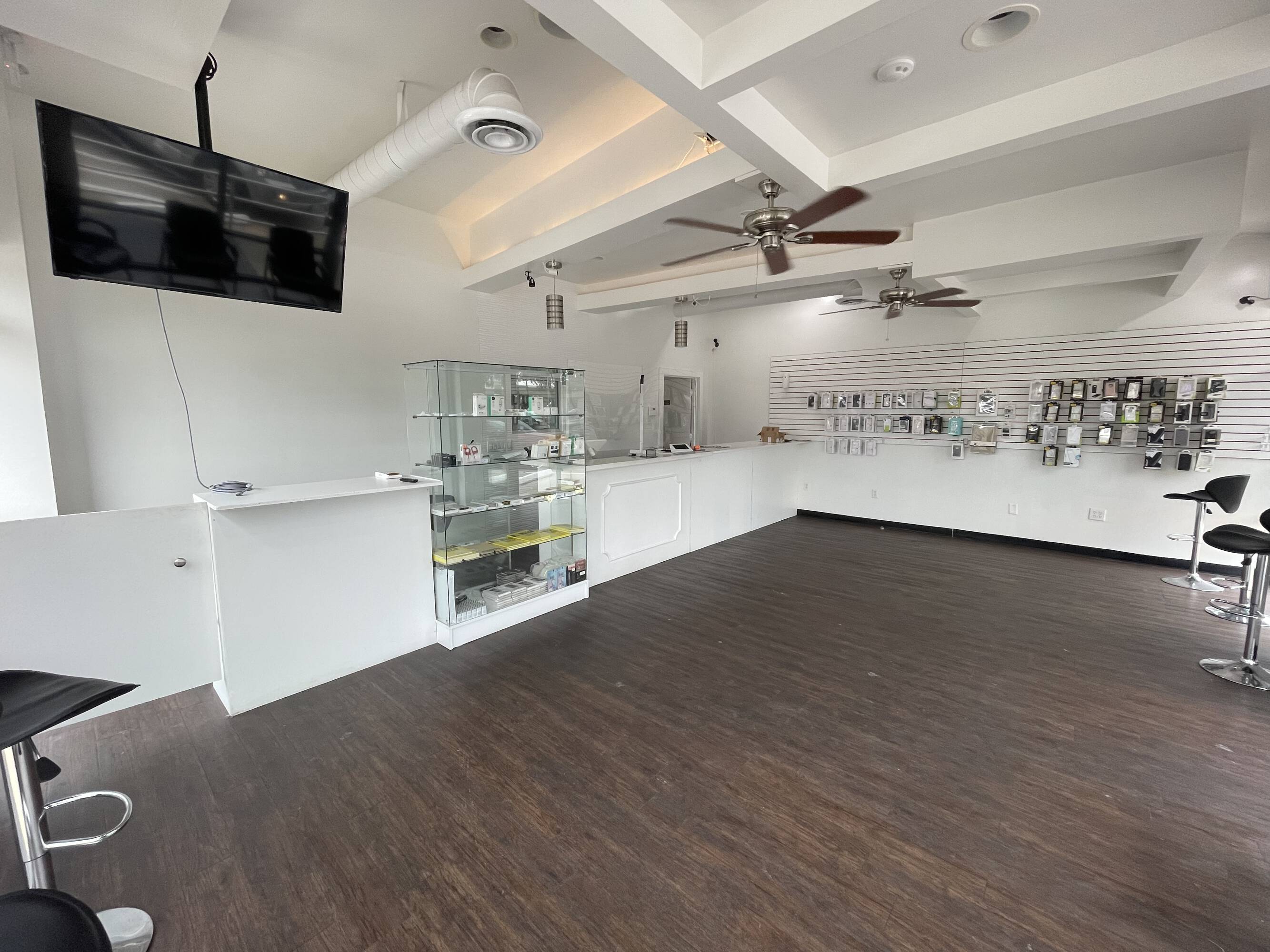 6600 S RICE AVE Bellaire TX 77401-4049 APN: 007-052-036-0022 | Crexi.com