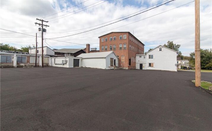 29 Grant St, Walden, NY 12586 | Crexi.com