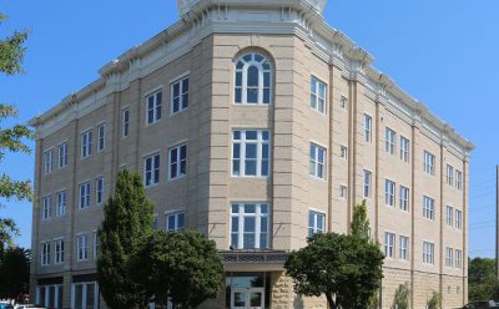 3501 Memorial Pkwy SW, Huntsville, AL 35801 | Crexi.com