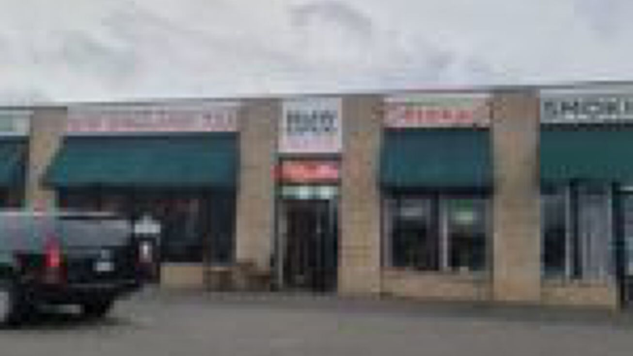 Pictures of Retail property located at 130 Scott Road, Waterbury, CT ...