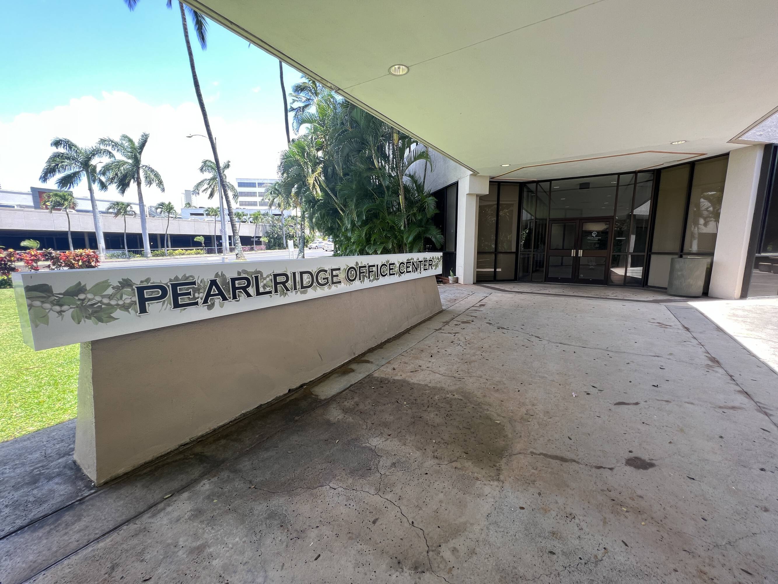 98-211 Pali Momi St, Aiea, HI 96701 | Crexi.com