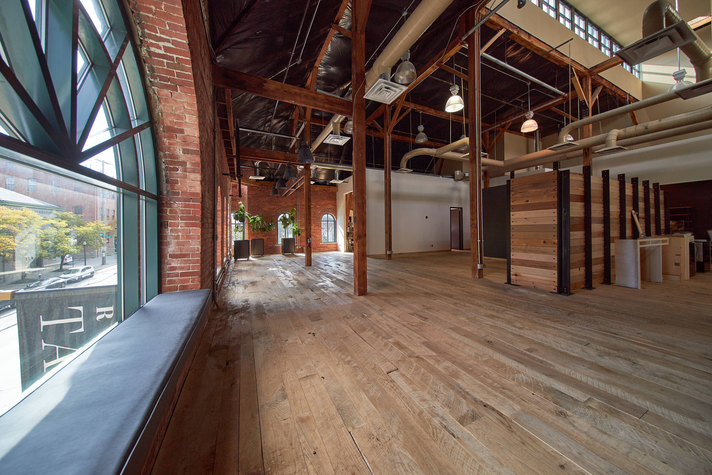 503 S Front St, Columbus, OH 43215 | Crexi.com