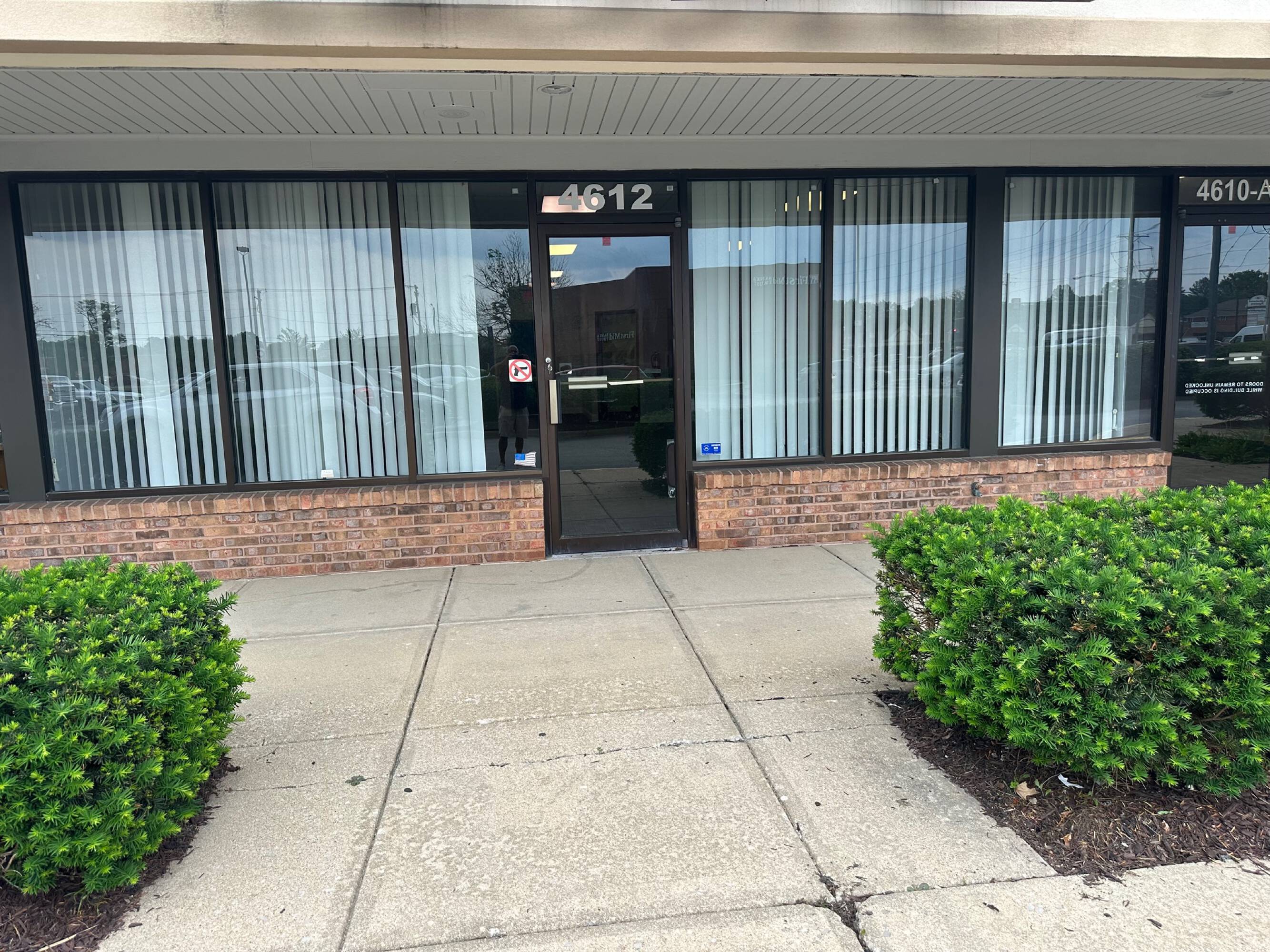 4608 N Illinois St, Fairview Heights, IL 62208 | Crexi.com