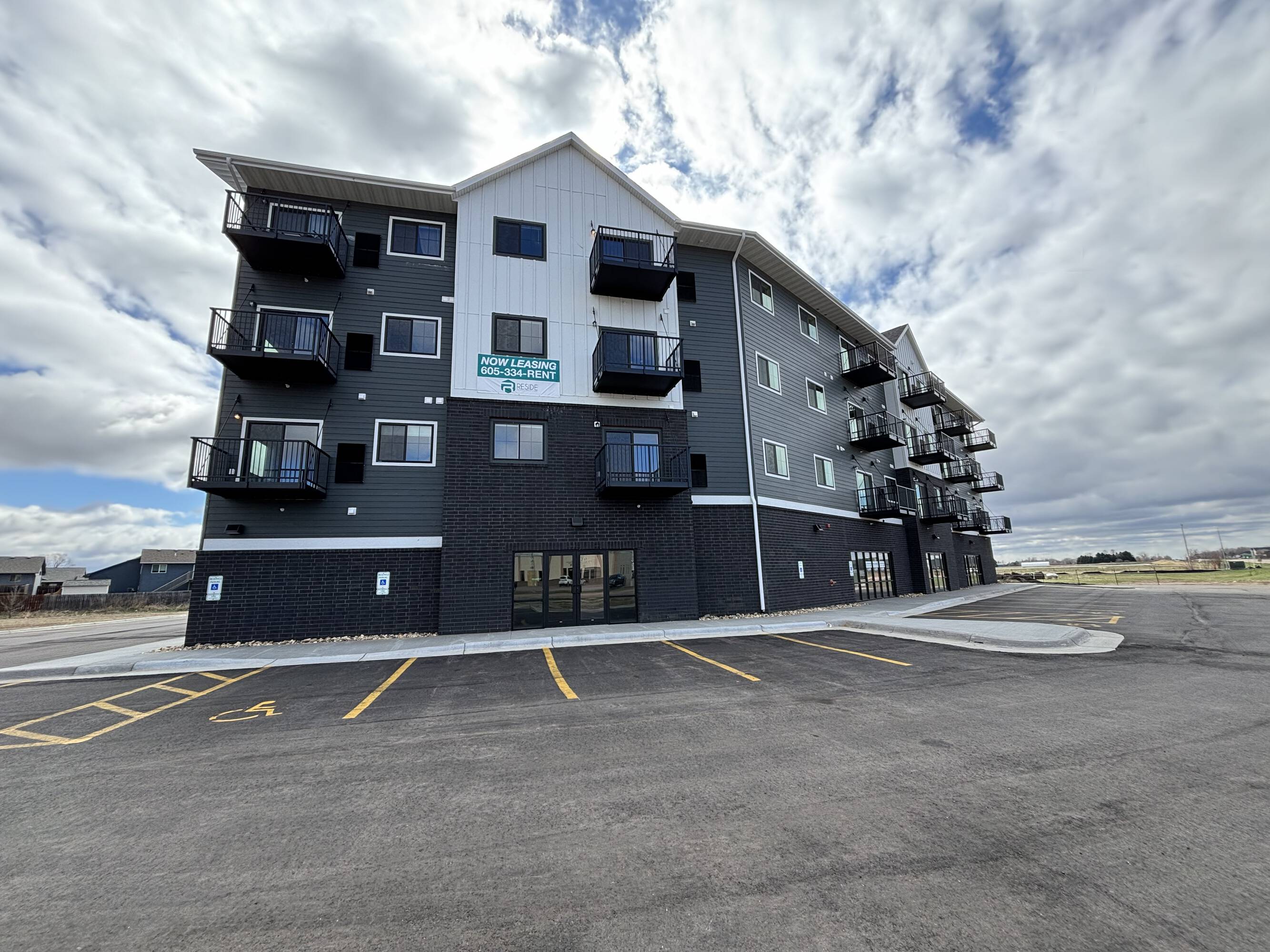 120 Co Hwy 106, Tea, SD 57064 | Crexi.com