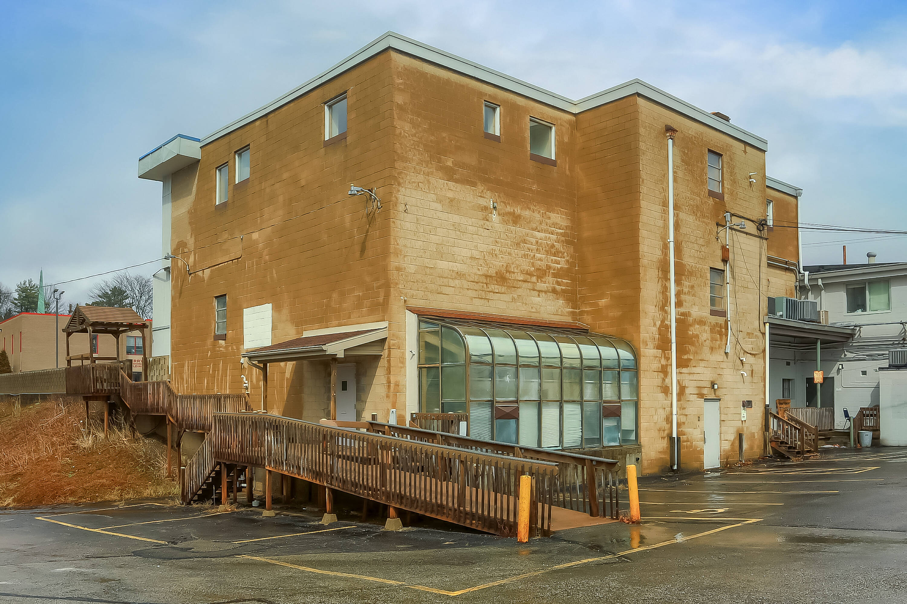 8105 Perry Hwy, Pittsburgh, PA 15237 | Crexi.com