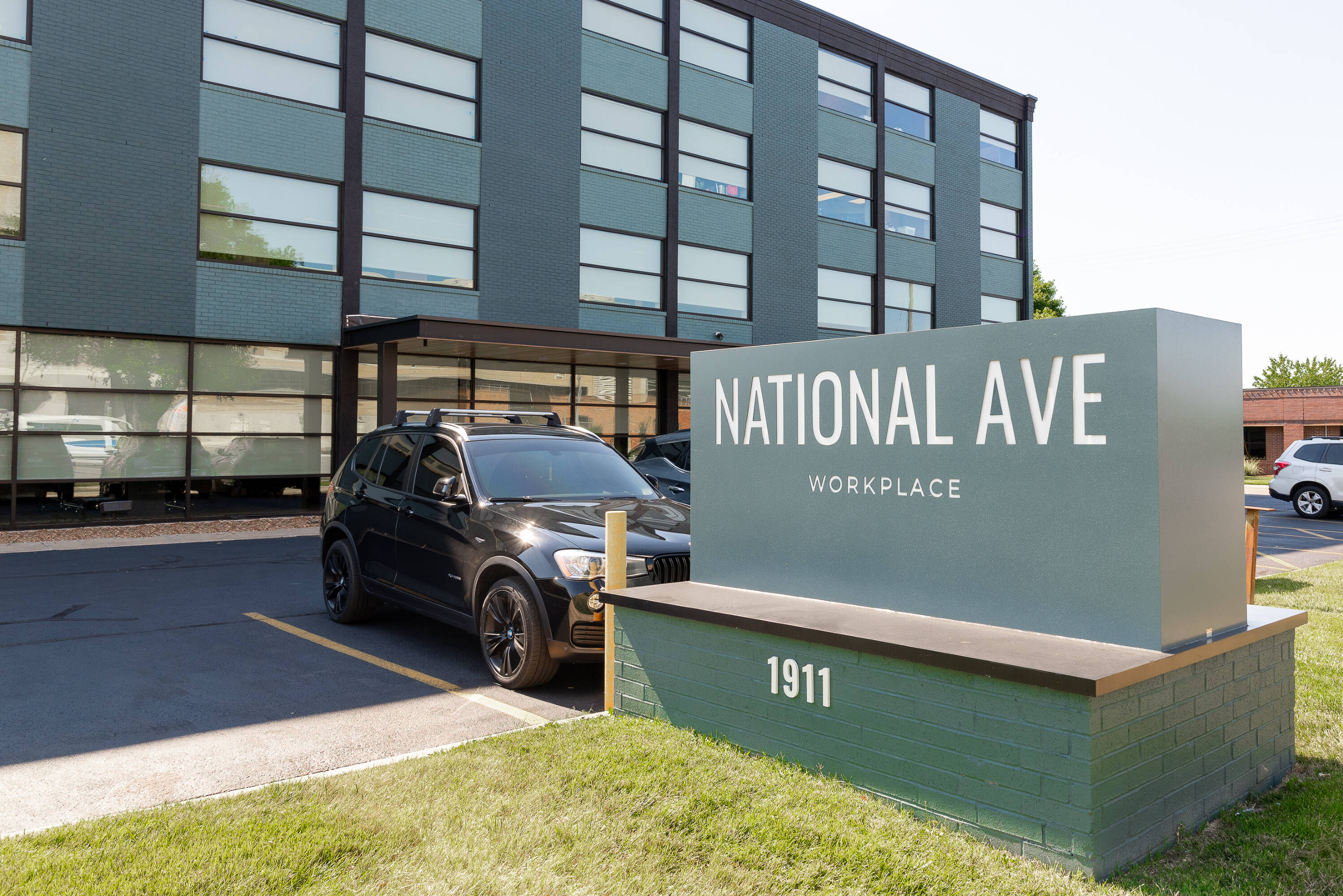 1911 S National Ave, Springfield, MO 65804 | Crexi.com