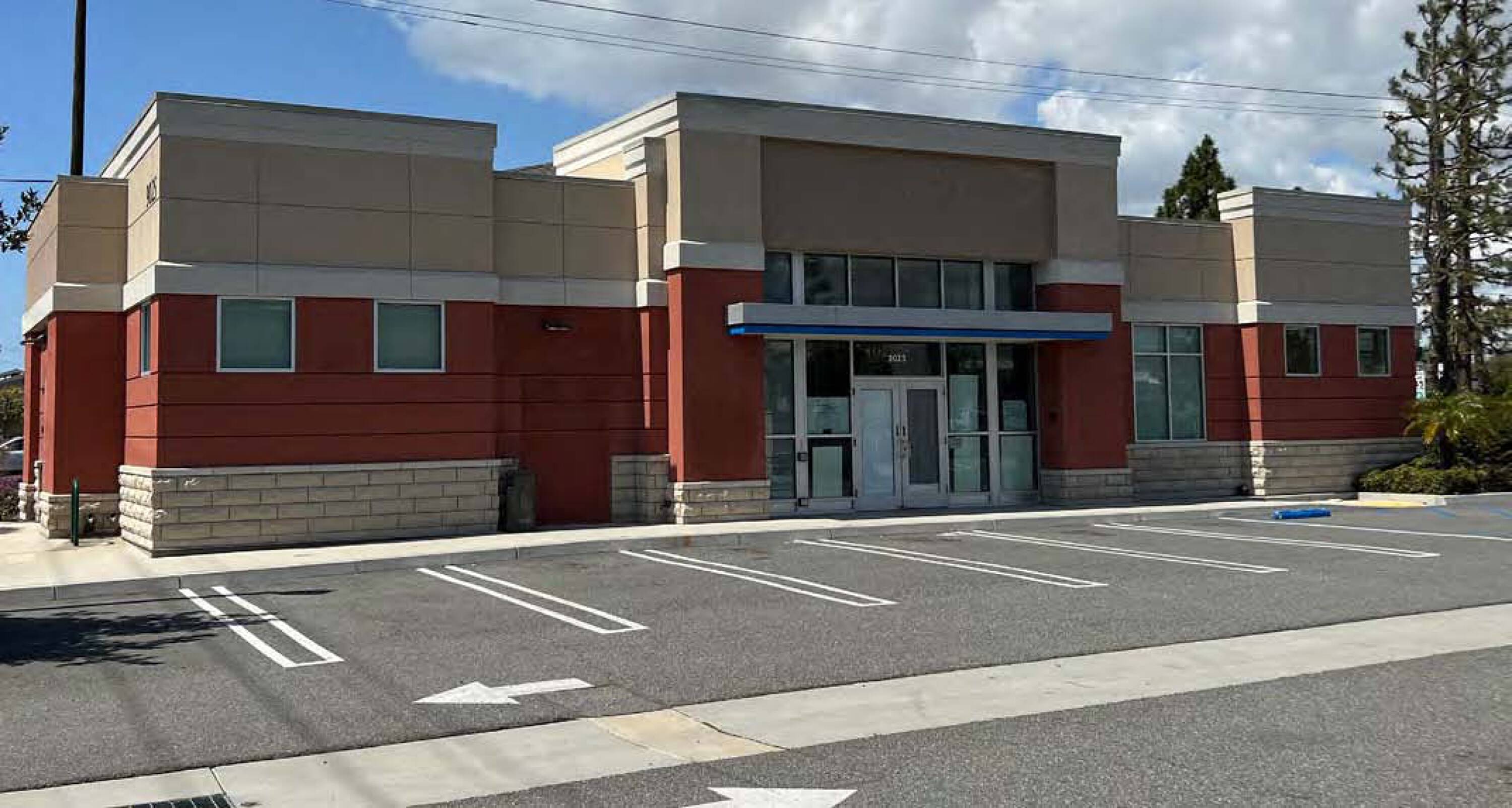 9025 GARFIELD AVE Fountain Valley CA 92708-6515 APN: 157-213-19 | Crexi.com