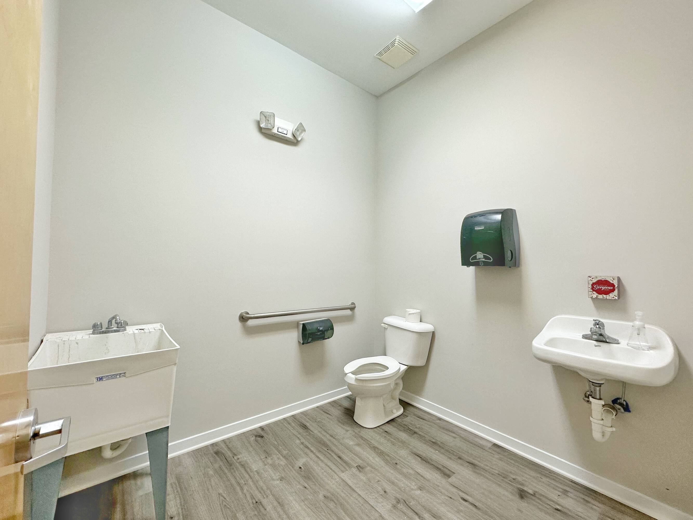 651 Old State Rte 74, Cincinnati, OH 45245 | Crexi.com