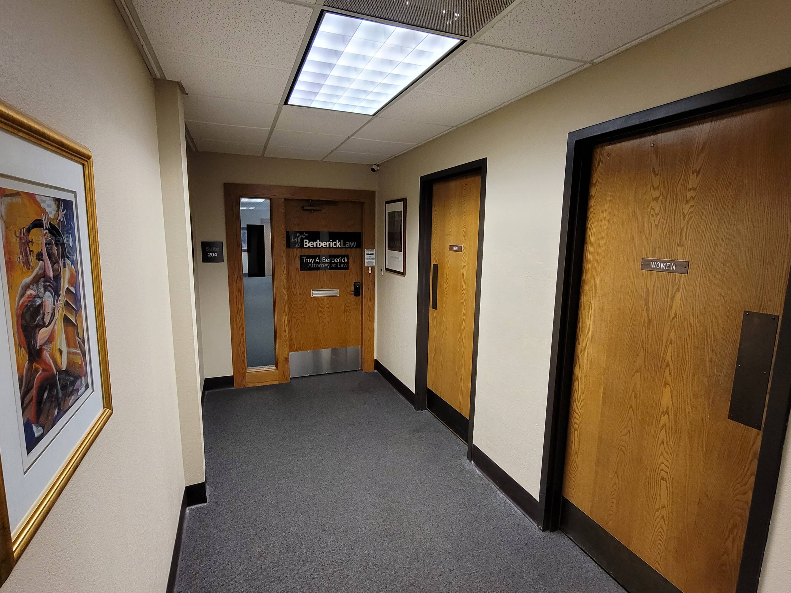 2900 SW Wanamaker Dr, Topeka, KS 66614 | Crexi.com