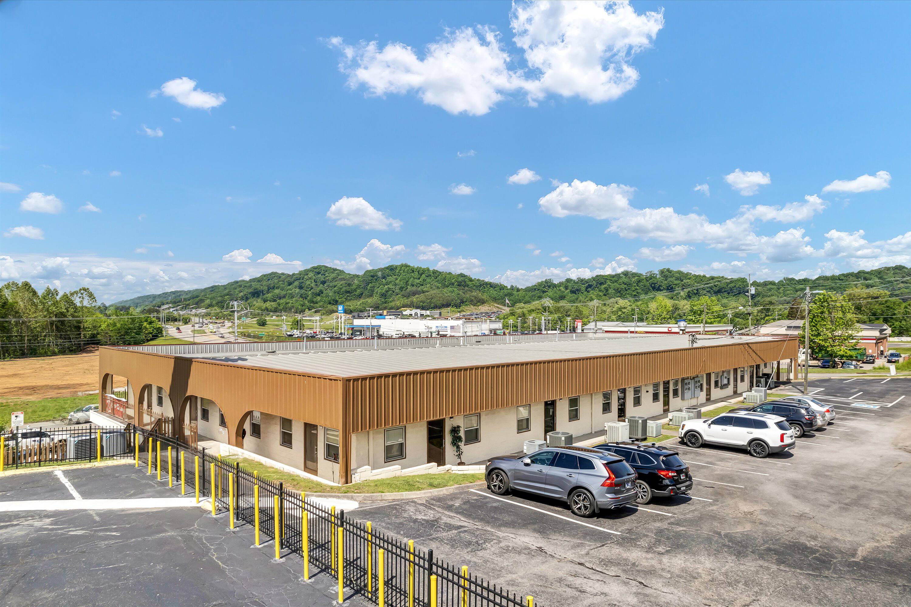 6716 Central Ave Pike, Knoxville, TN 37912 | Crexi.com