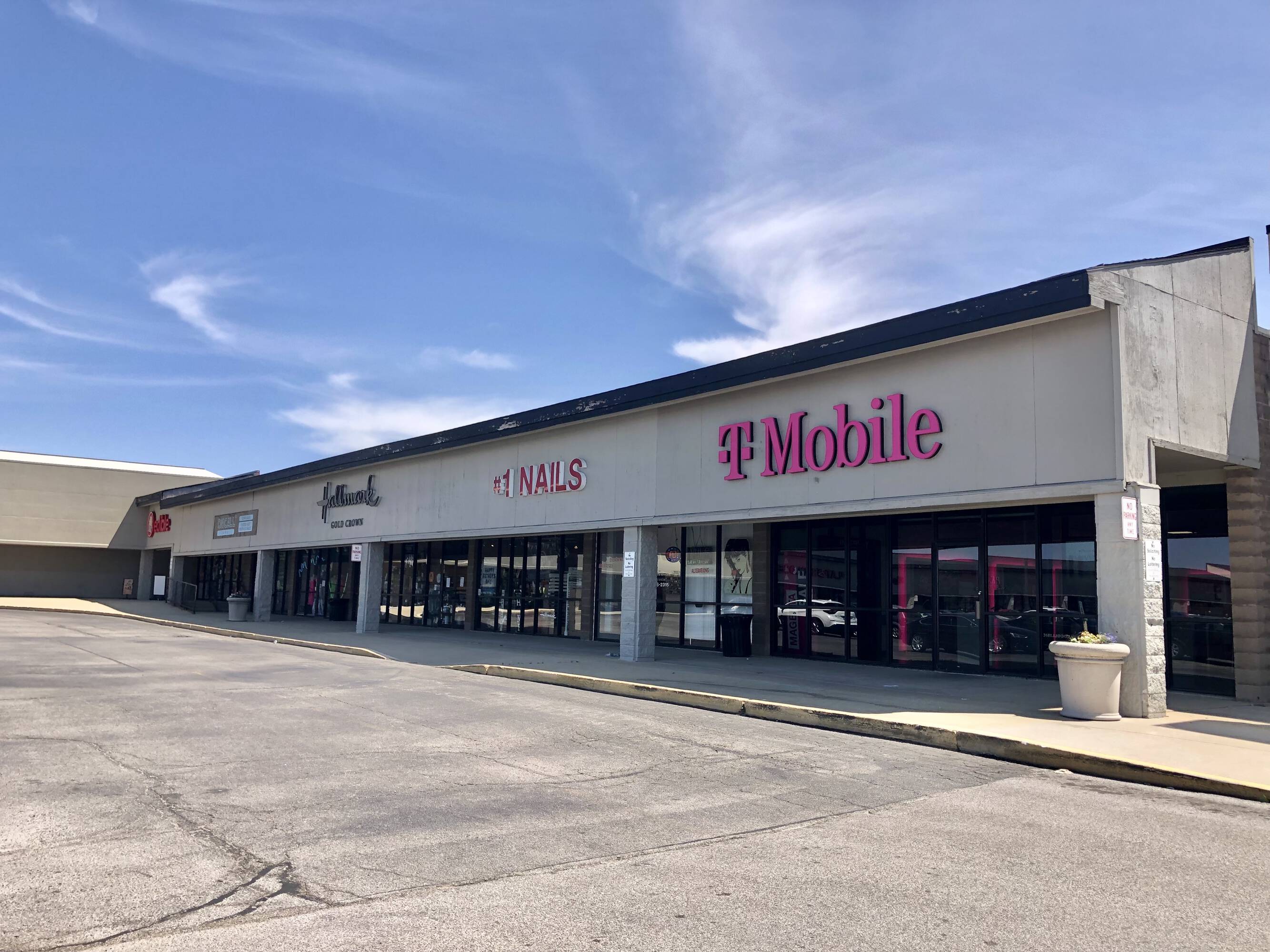 11 E Marketview Dr, Champaign, IL 61822 | Crexi.com