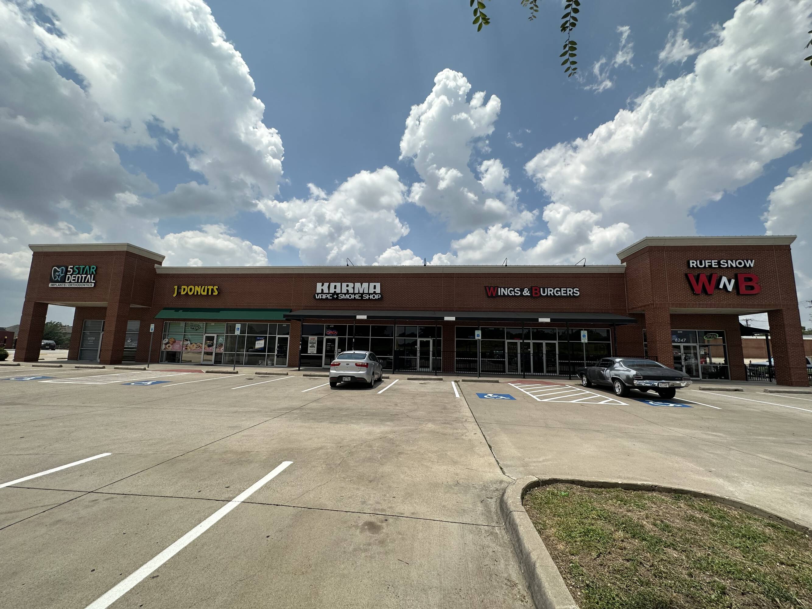 8247 Rufe Snow Dr, Watauga, TX 76148 | Crexi.com