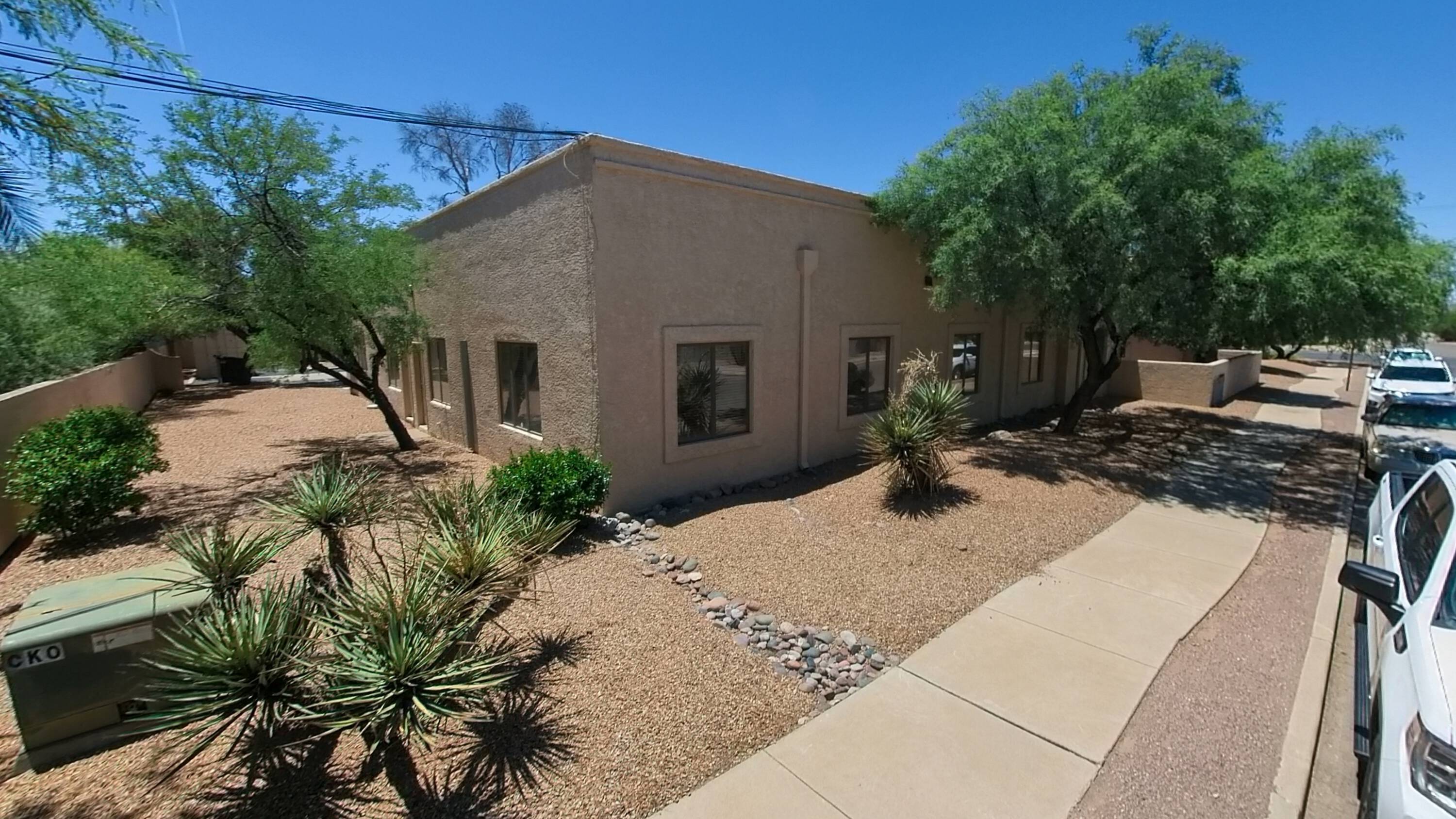 3390 N CAMPBELL AVE Tucson AZ 85719-7313 APN: 11306045A | Crexi.com