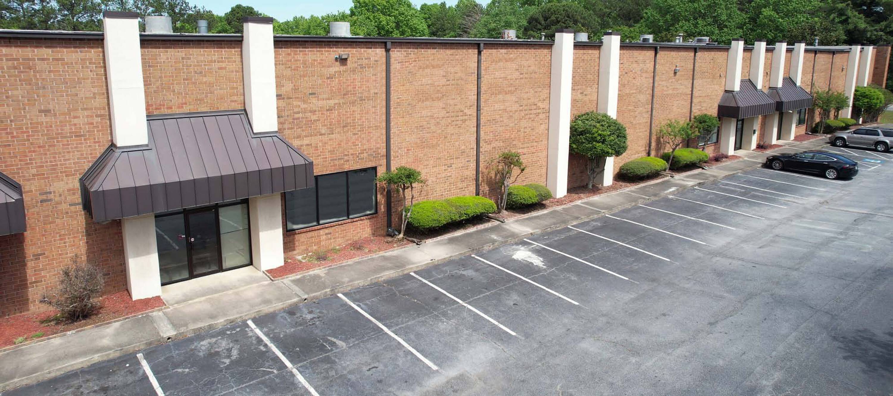 4795 FULTON INDUSTRIAL BLVD SW South Fulton GA 30336-2000 APN: 14F0084 ...