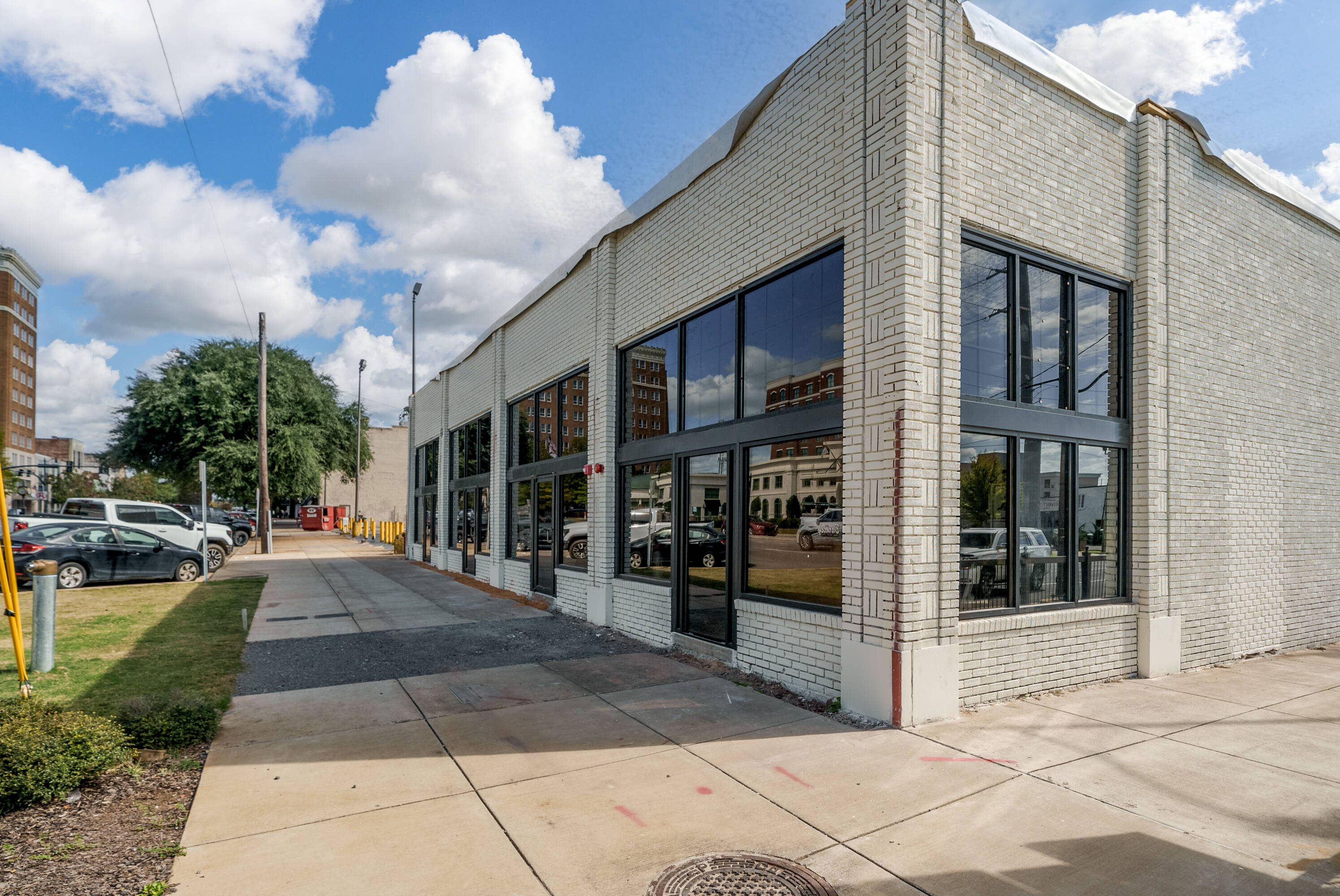 2427 University Blvd, Tuscaloosa, AL 35401 | Crexi.com